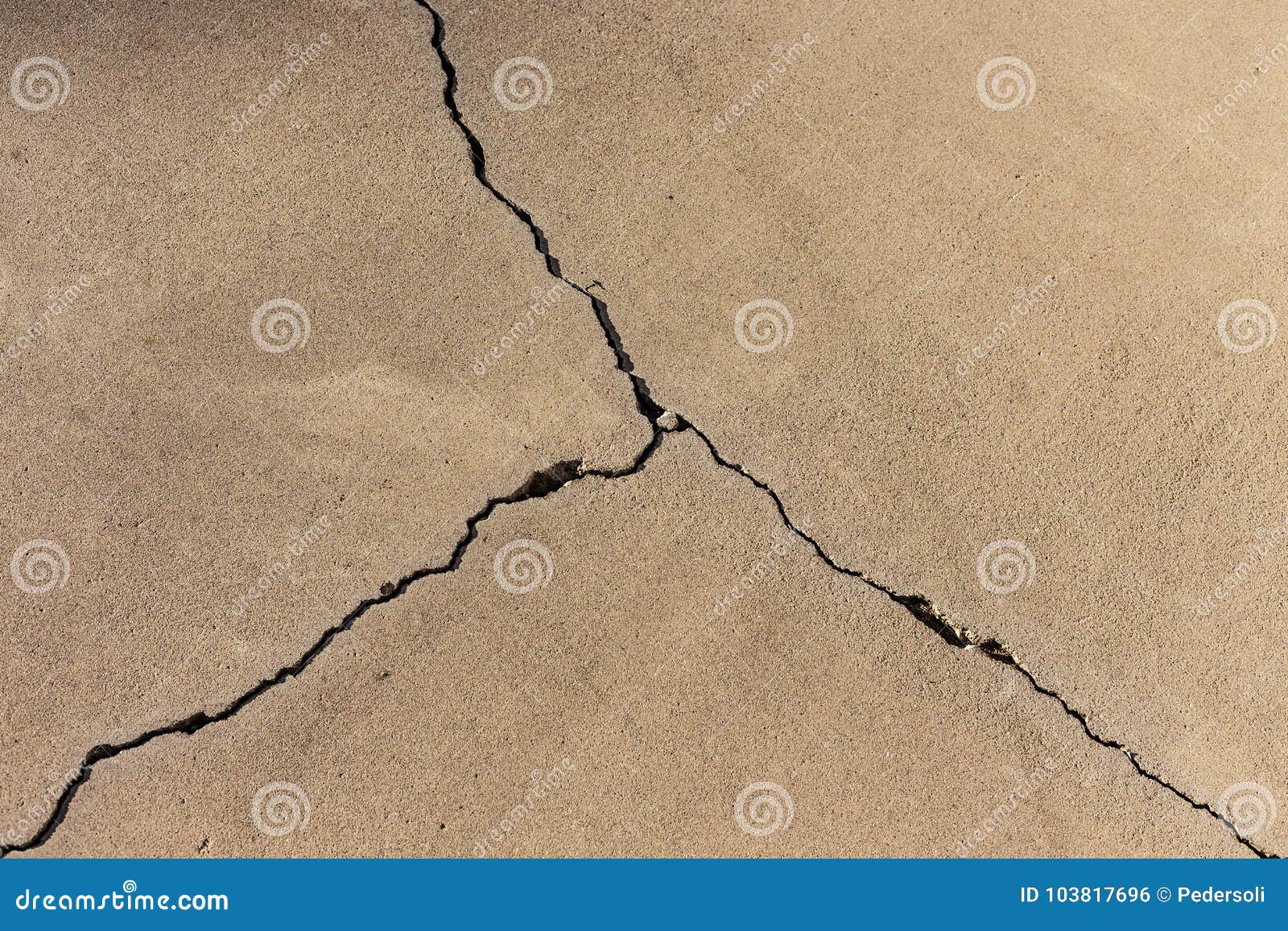 Triangular Crack in Concrete Wall Texture Background Grunge Stock Photo ...