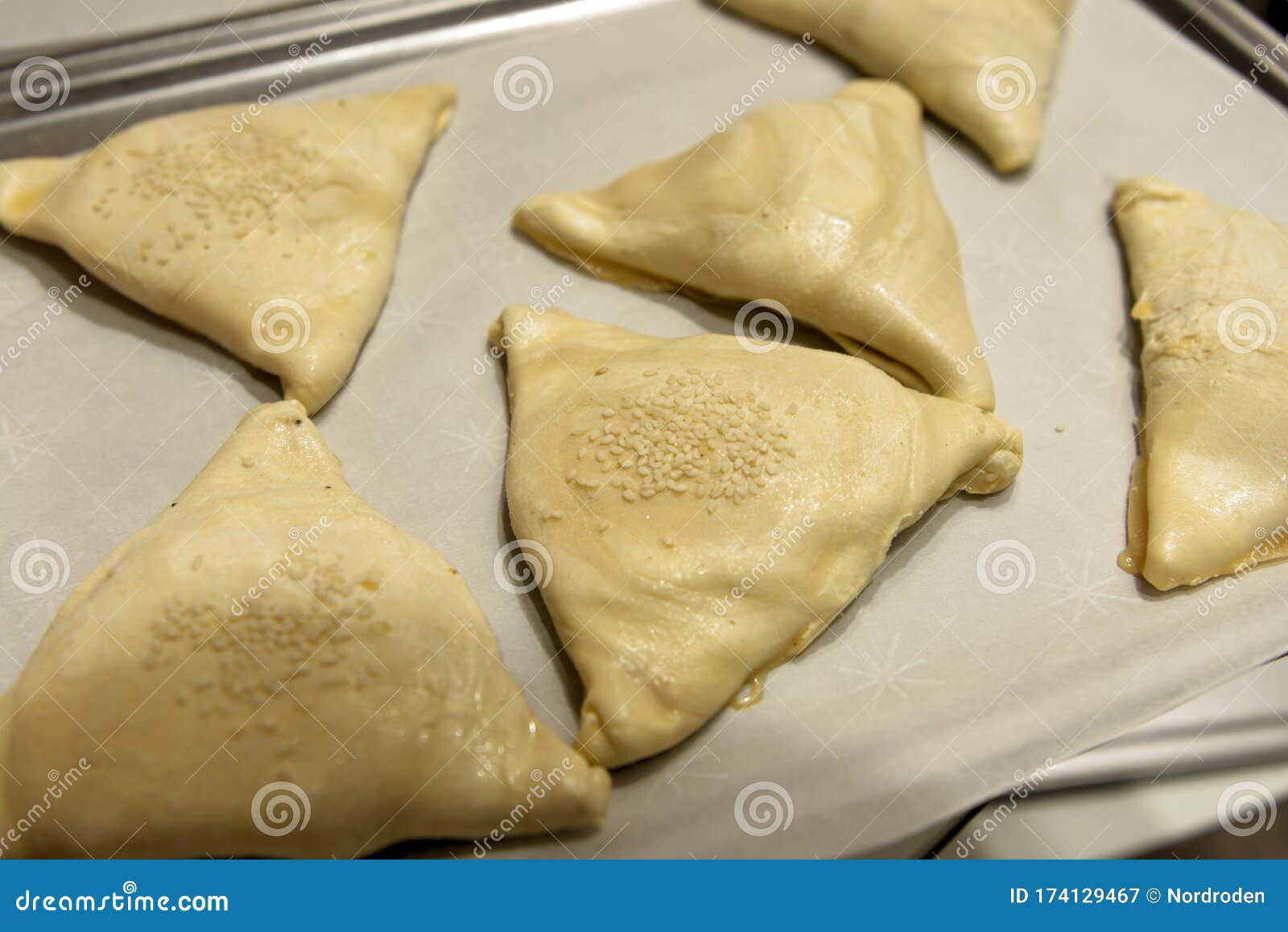 Triangular Pies Sprinkled with Sesame Seeds. Stock Image - Image of ...