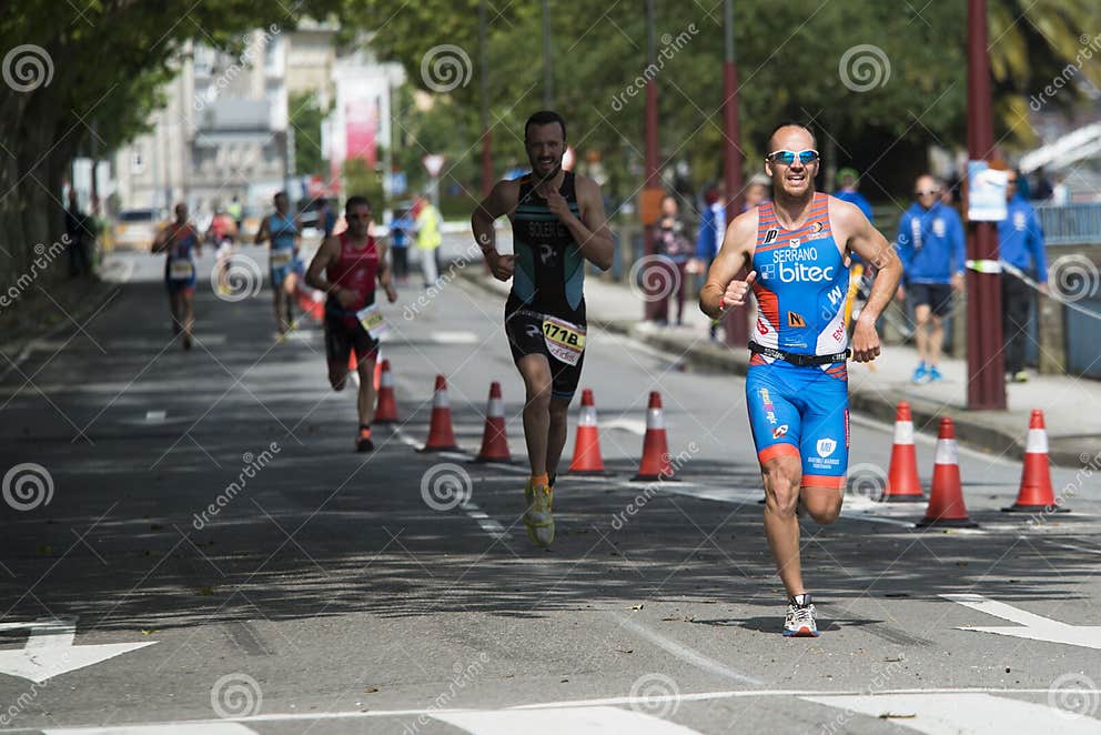 Triathlon image éditorial. Image du athlète, sportif - 72673940