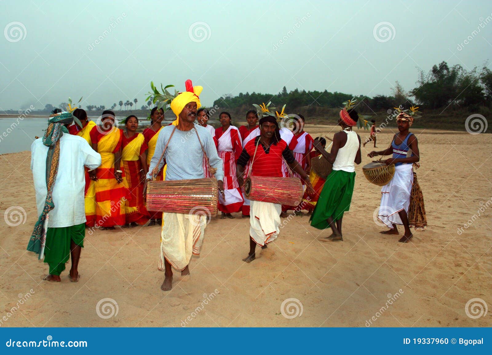 Tribal dance editorial image. Image of cultural, families - 19337960