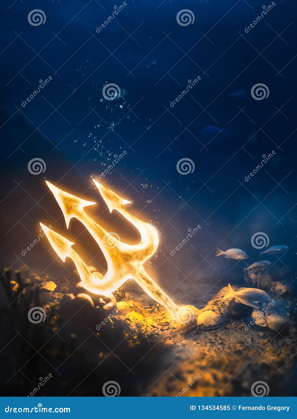 Tridente Di Poseidon Al Fondo Del Mare Immagine Stock - Immagine di ...