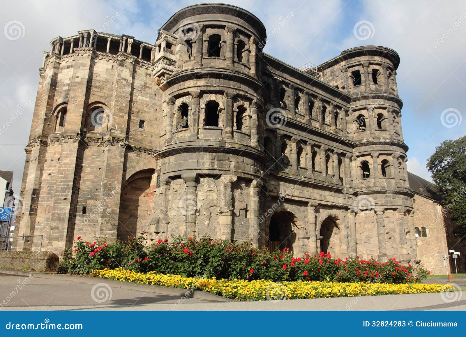 Trier - porta nigra stock image. Image of architecture - 32824283