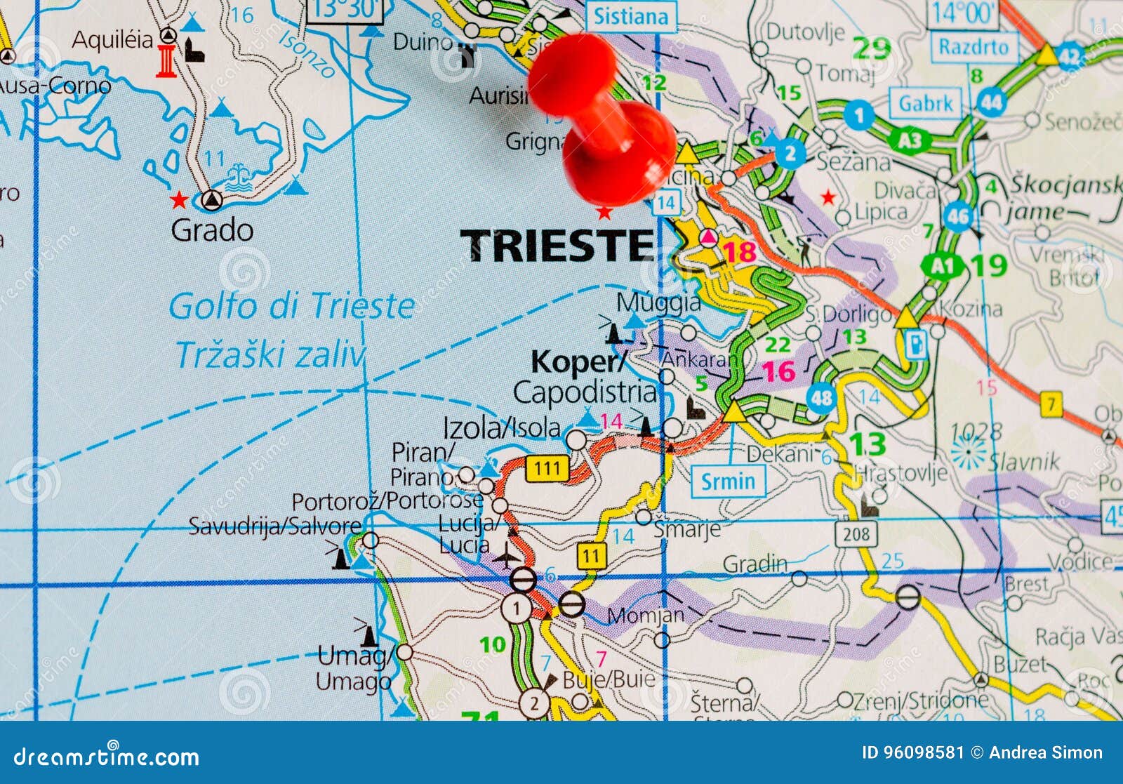 Trieste en mapa imagen de archivo. Imagen de trieste - 96098581
