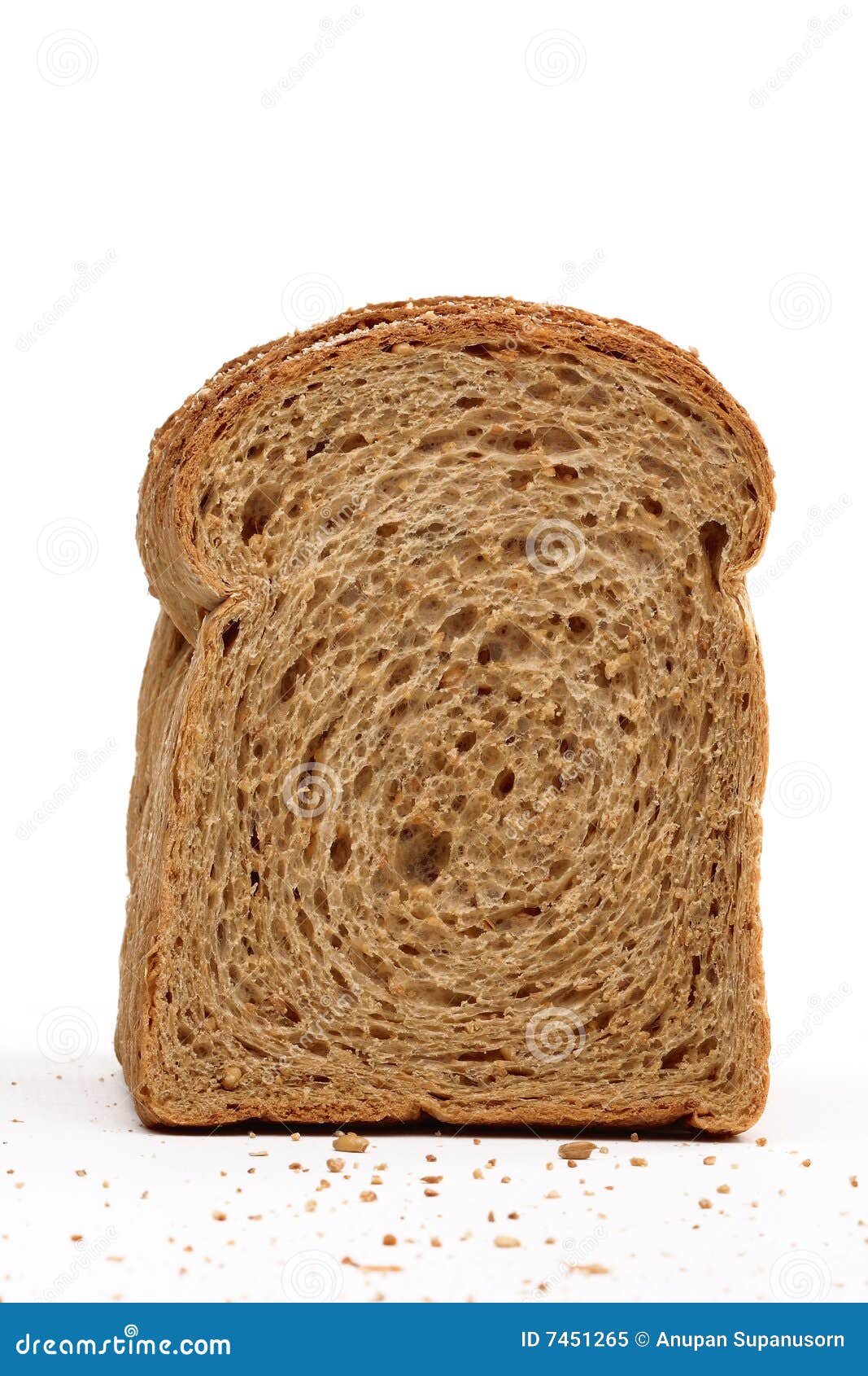 Trigo integral bread.JPG imagen de archivo. Imagen de cocina - 7451265