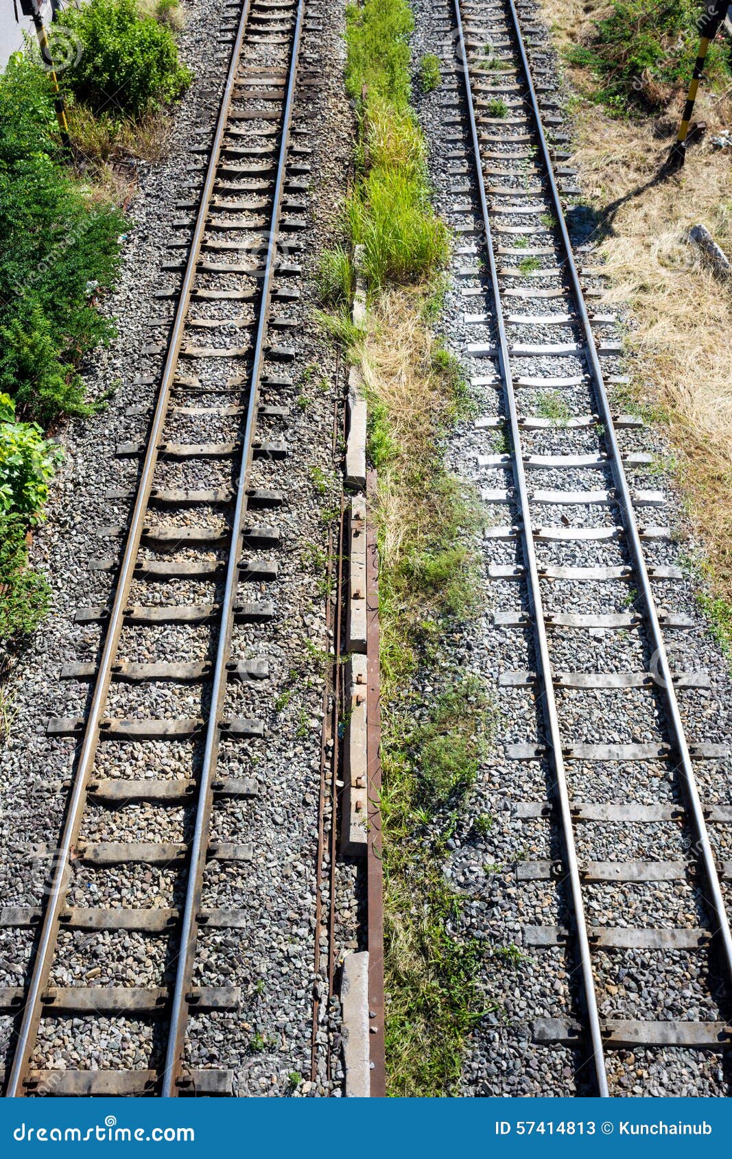 Trilho do trem imagem de stock. Imagem de industrial - 57414813