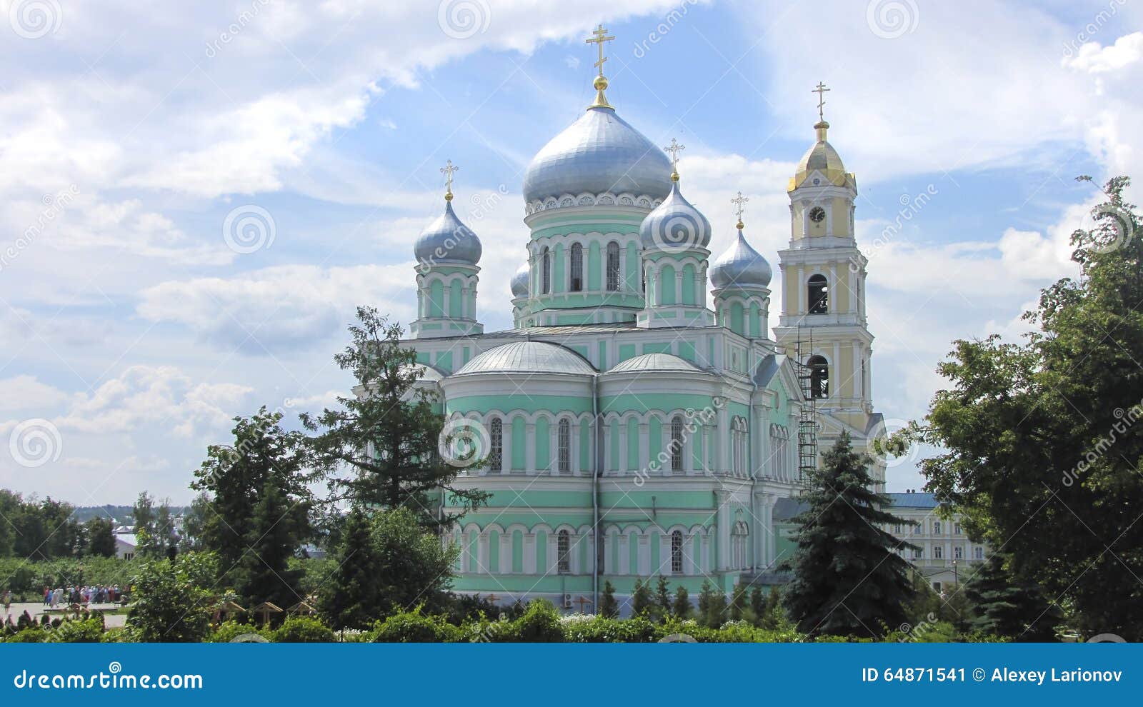 Trinity Cathedral of the Holy Trinity Seraphim-Diveevo Monastery Stock ...