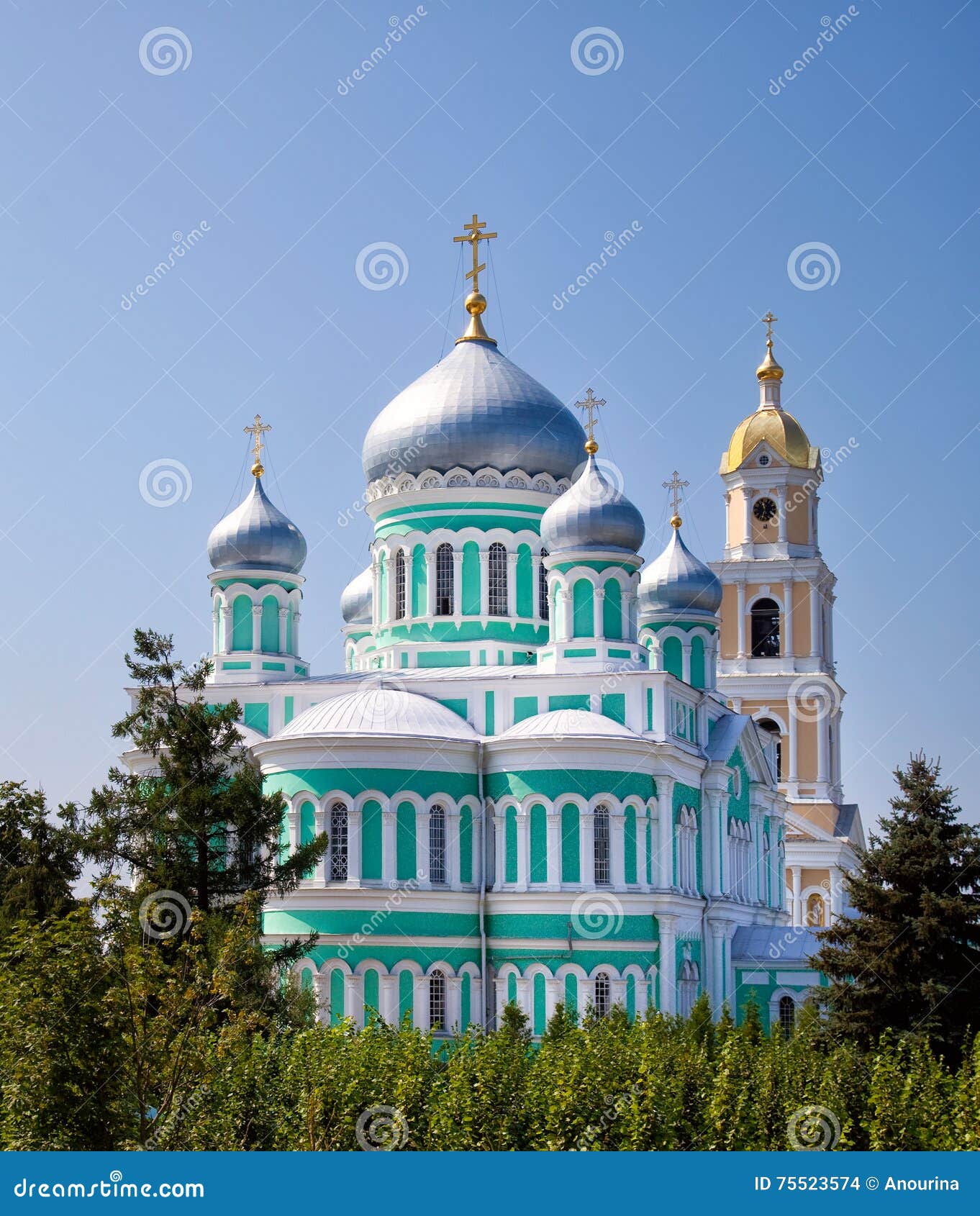 Trinity Cathedral of the Holy Trinity Seraphim-Diveevo Monastery Stock ...