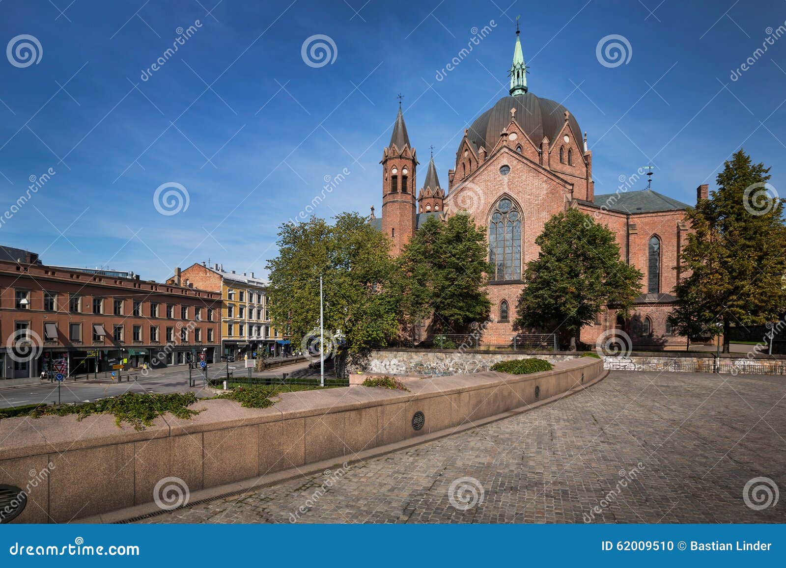 Trinity Church in Oslo in Sun Editorial Image - Image of oslo ...