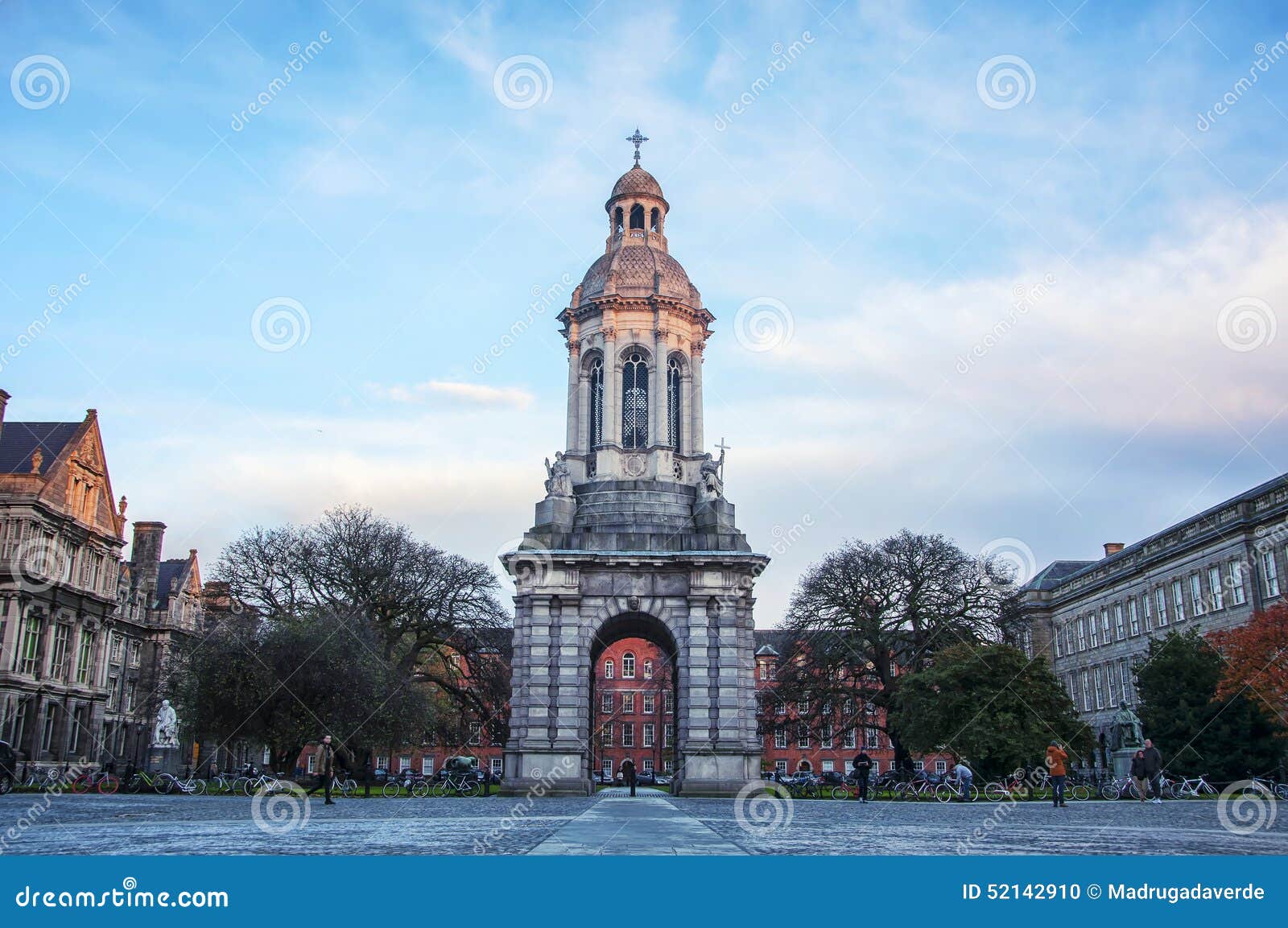 Trinity College in Dublin stock photo. Image of architecture - 52142910