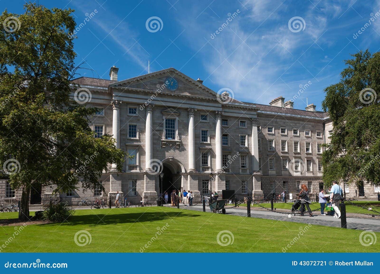 Trinity College, Dublin stock image. Image of buildings - 43072721