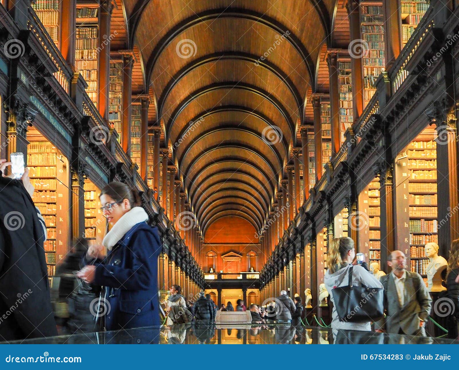 Trinity College Library in Dublin Editorial Stock Photo - Image of ...