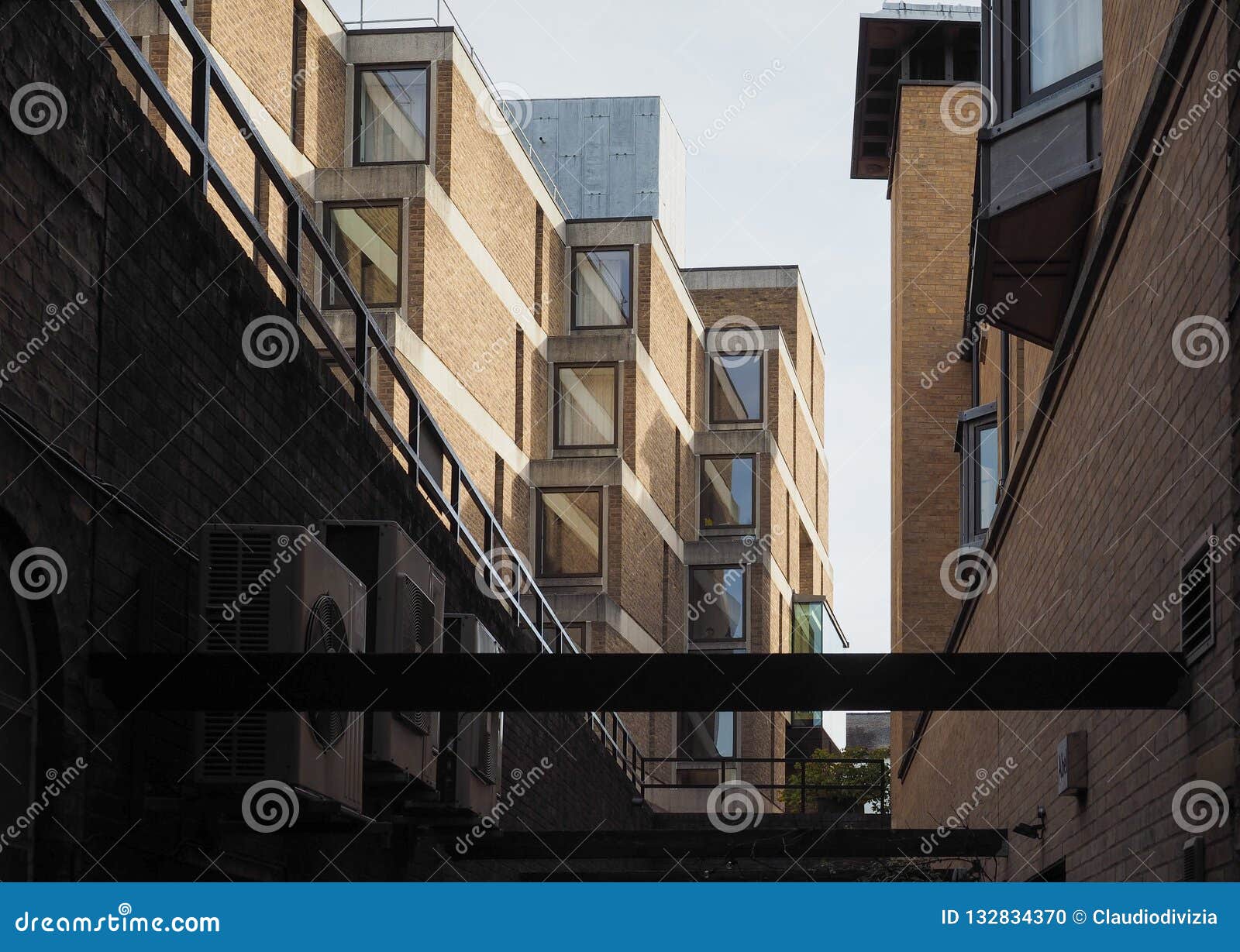 Trinity College Wolfson Building in Cambridge Stock Photo - Image of ...