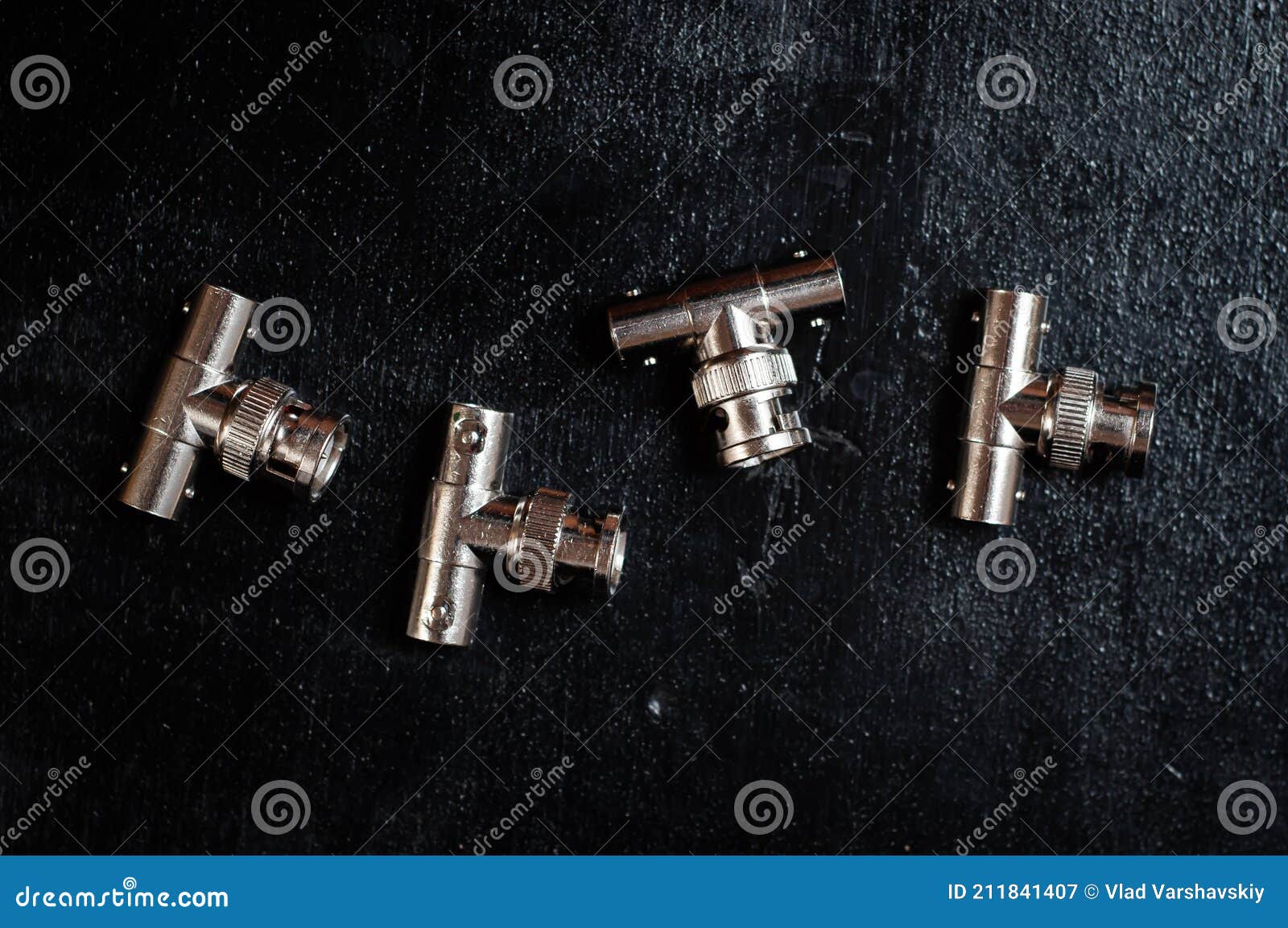 Triple Bnc Adapter for Transmitting Video and Audio Signal on a Dark ...