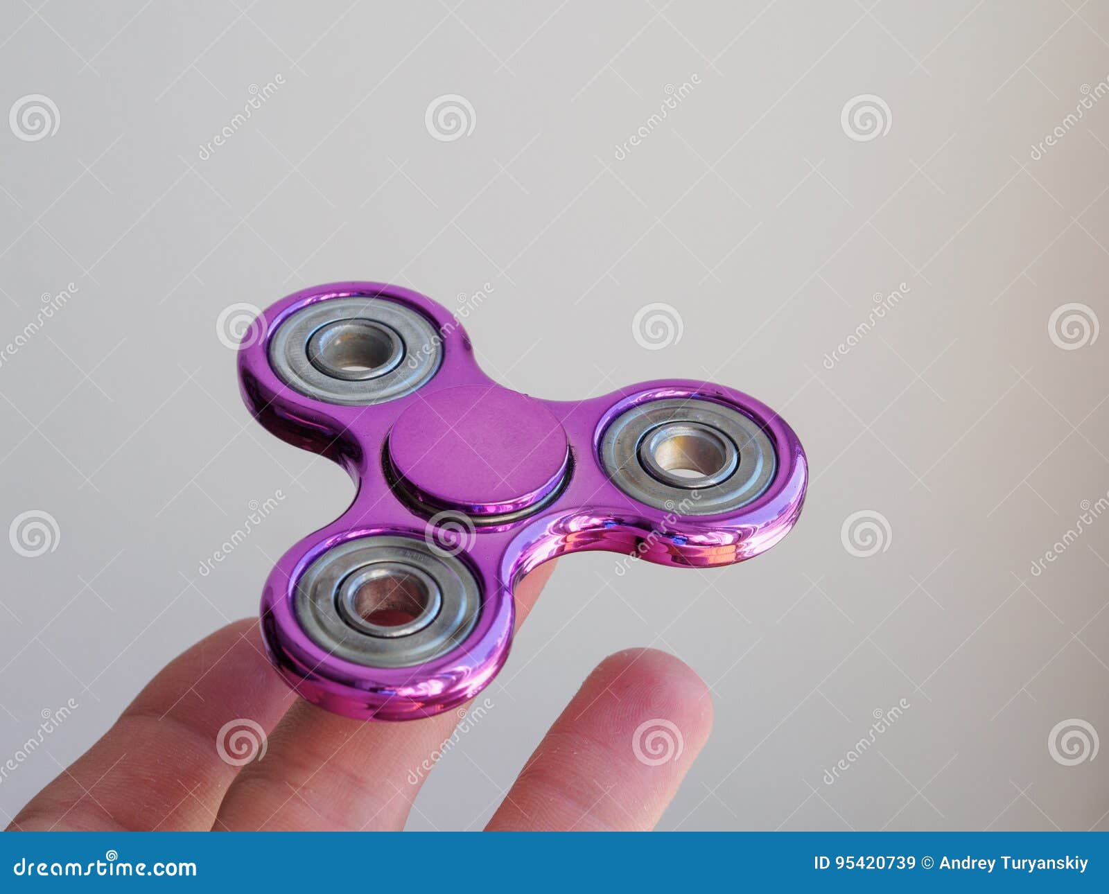 Triple Purple Fidget Spinner Stock Image - Image of triple, hobby: 95420739