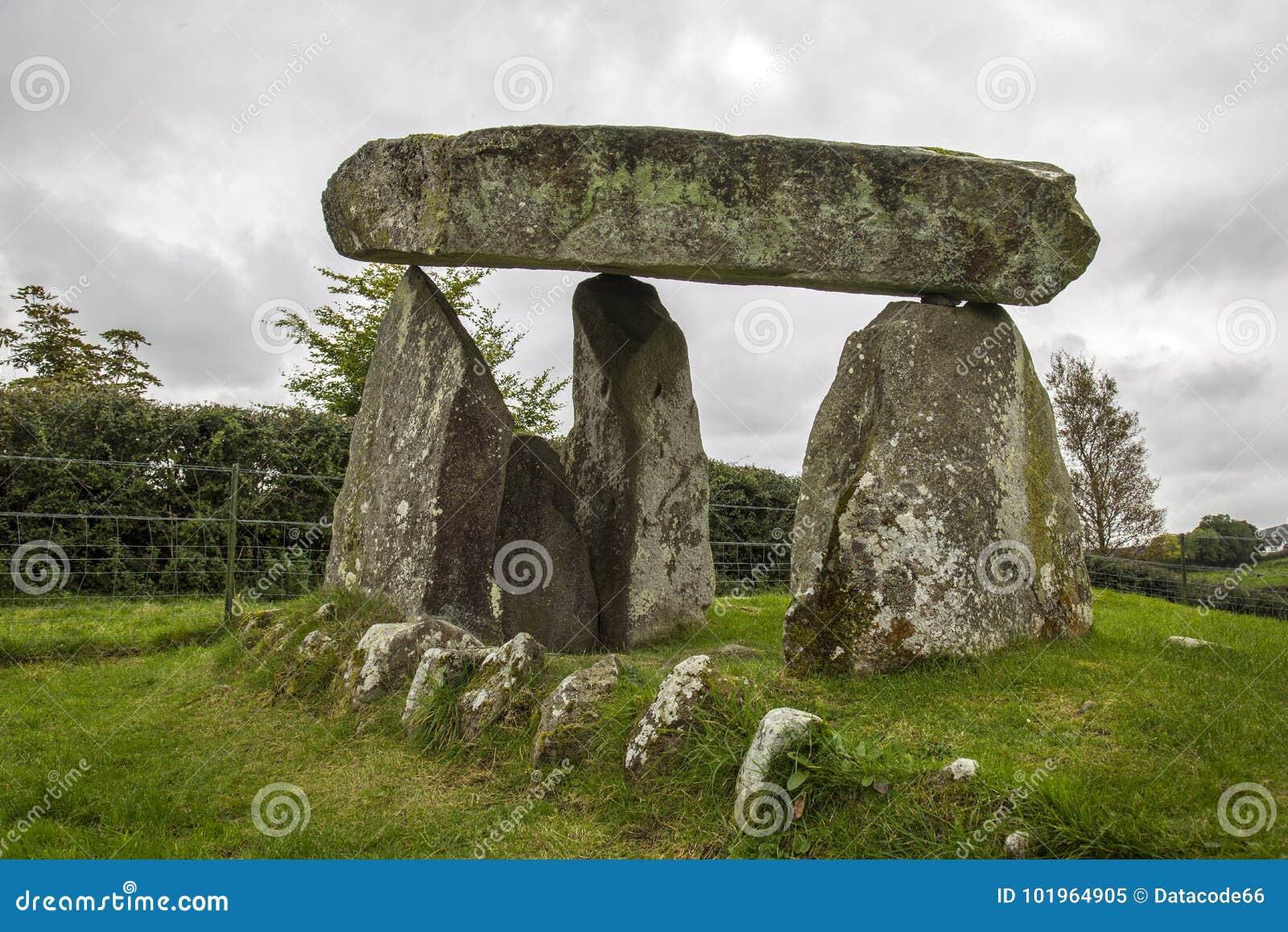 The dolmen stock image. Image of ballykeel, aged, landscape - 101964905