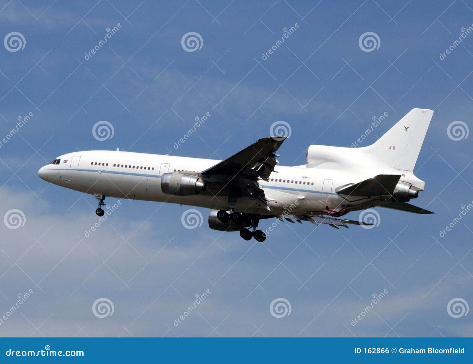 Tristar stock photo. Image of tristar, undercarraige, military - 162866