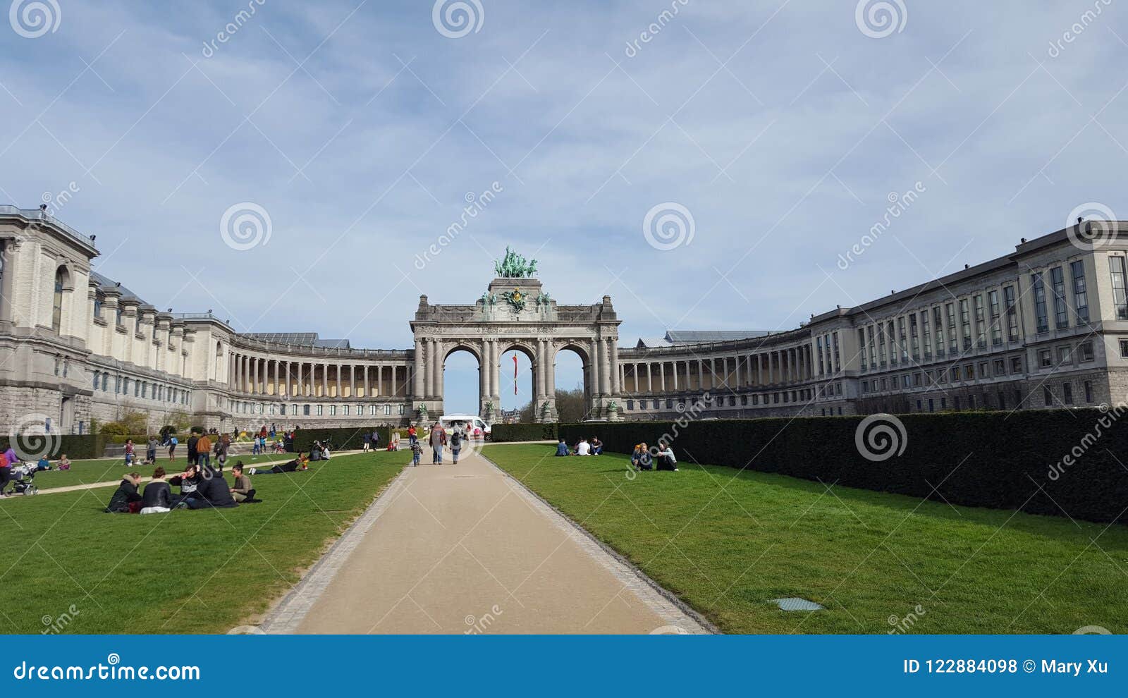 The Triumphal Arch in Brussels Editorial Stock Photo - Image of belgium ...