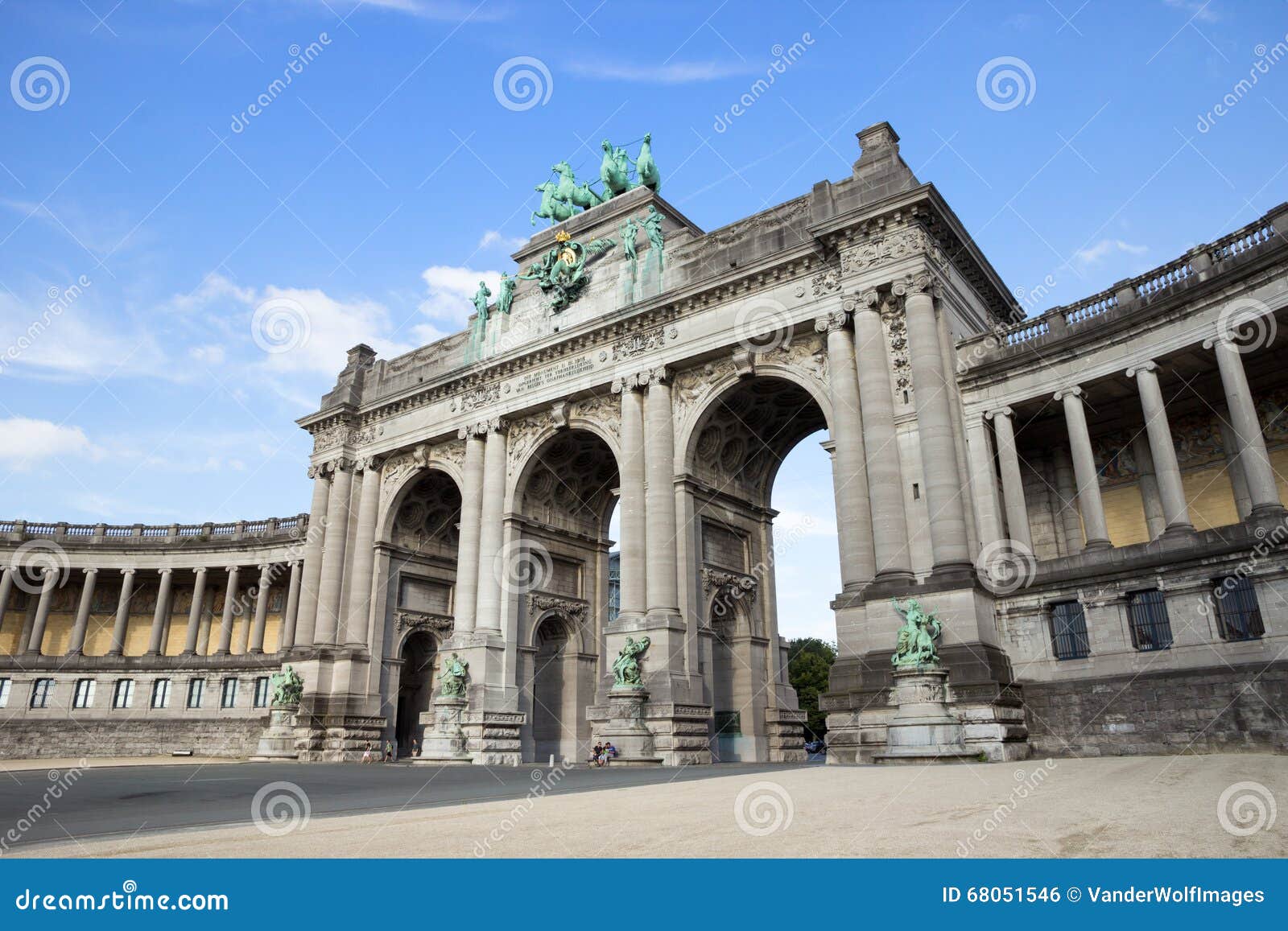 Triumphal arch Brussels stock photo. Image of historical - 68051546