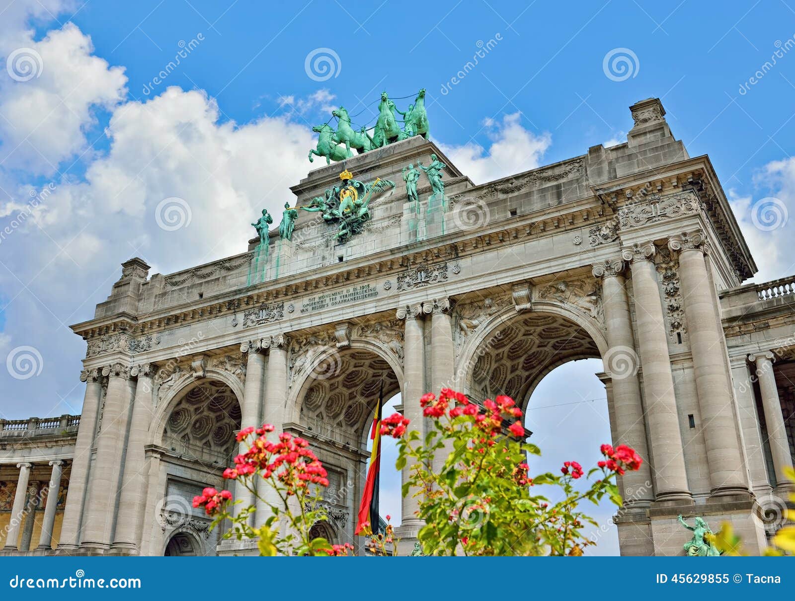 Triumphal Arch in Cinquantenaire Parc in Brussels, Belgium Stock Image ...