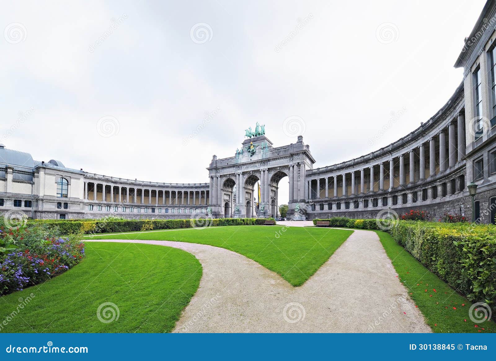 Triumphal Arch in Cinquantennaire Parc in Brussels Stock Image - Image ...