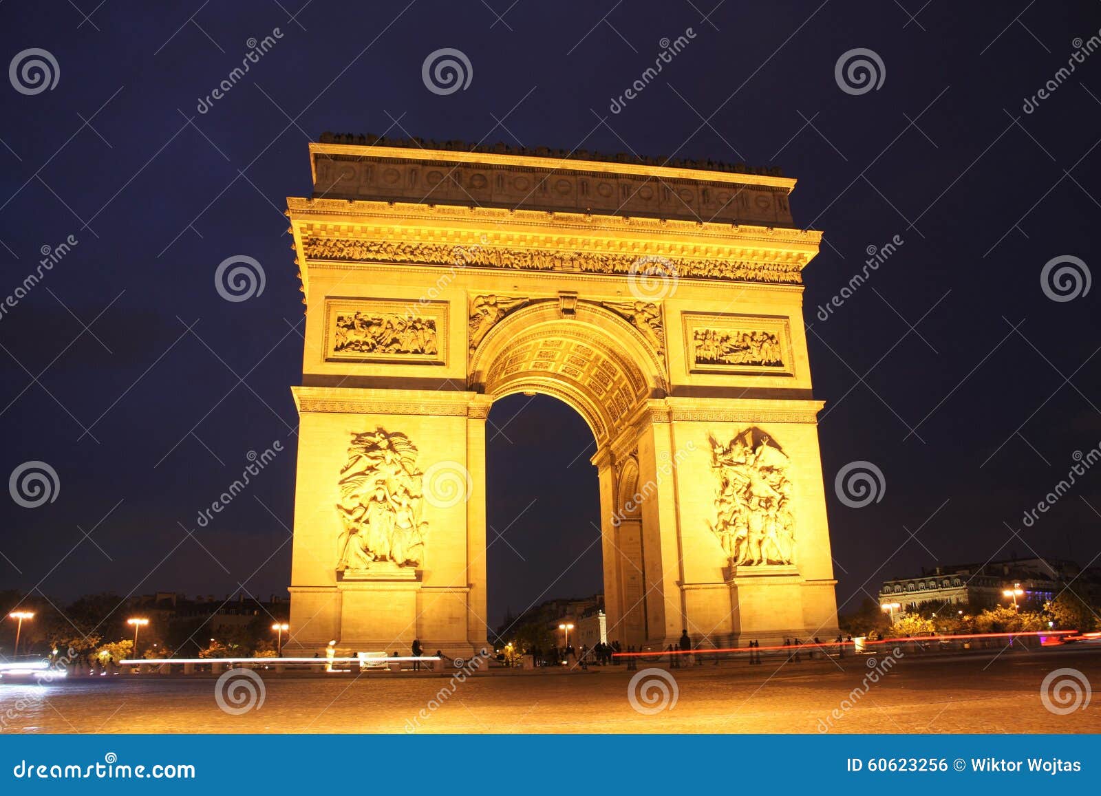 Triumphbogen in Paris Nachts Redaktionelles Foto - Bild von architektur ...