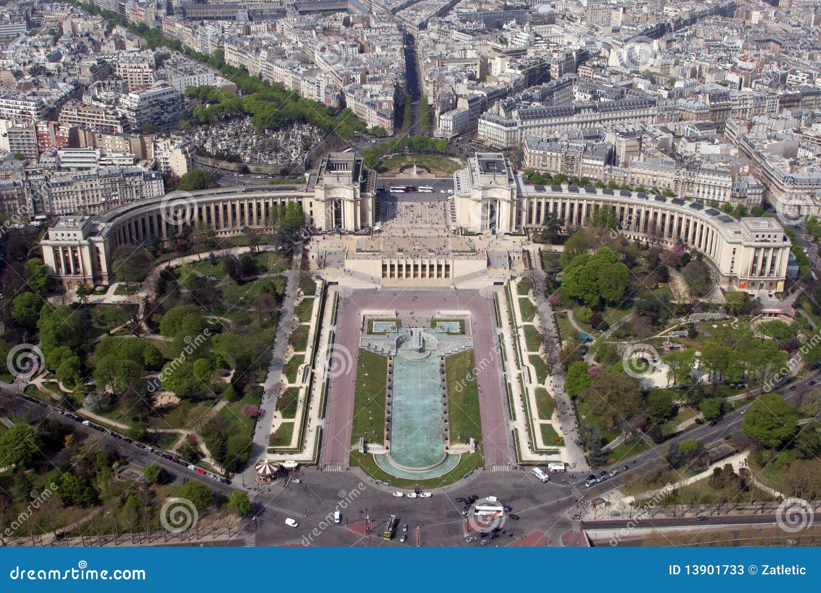 Trocadero Paris image stock. Image du horizontal, rues - 13901733