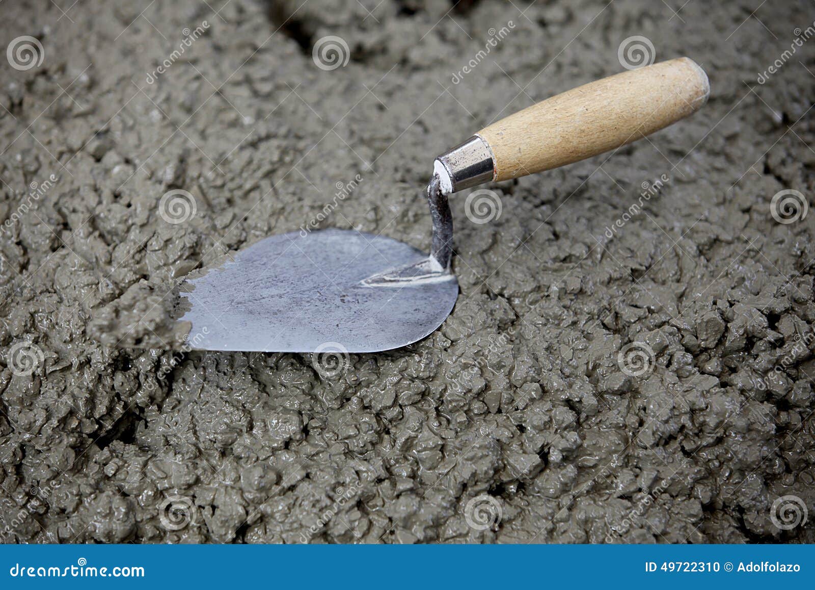 Troffel en cement stock foto. Image of bouw, handel, hulpmiddelen ...