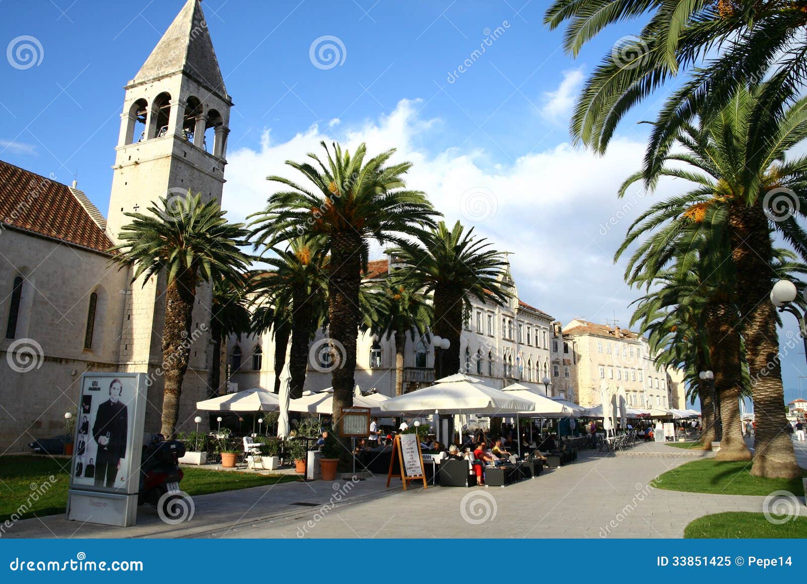 Trogir stad redaktionell foto. Bild av kyrka, maritimt - 33851425