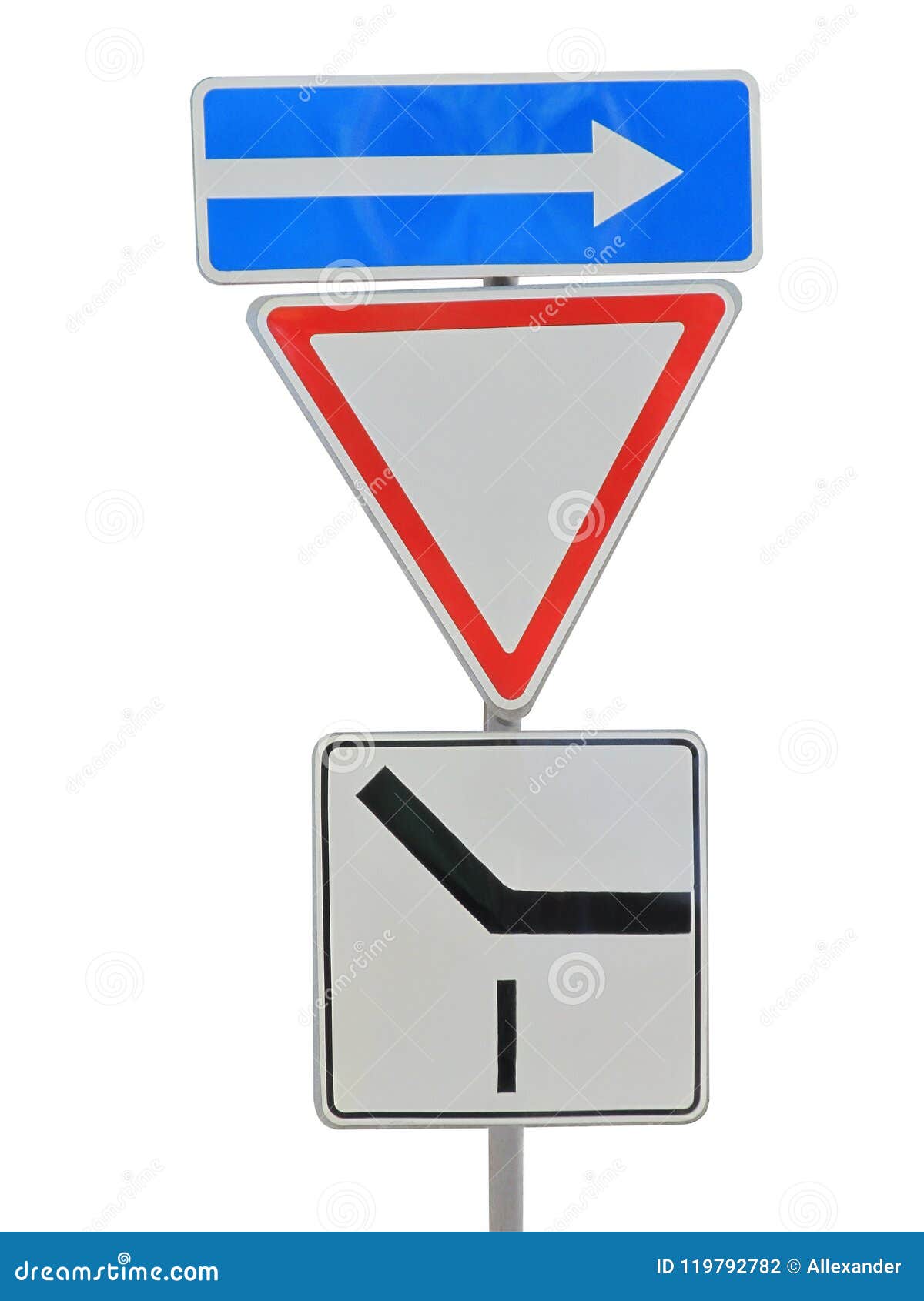 Trois signes de route photo stock. Image du noir, fond - 119792782