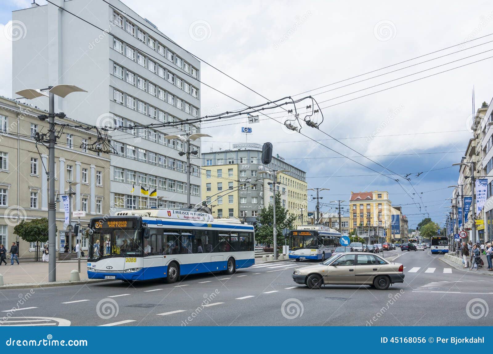 Trolebuses Modernos Gdynia Polonia Foto editorial - Imagen de eléctrico ...