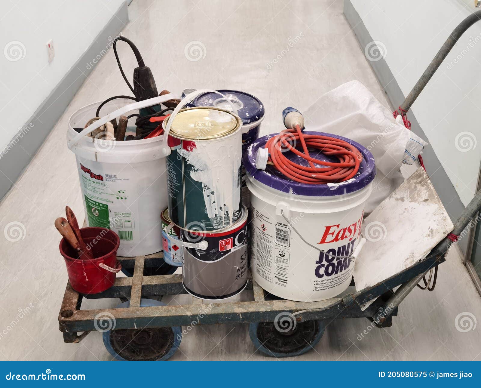 17-12-2020 a Trolley of Professional House Painter Work Tools Brushes ...