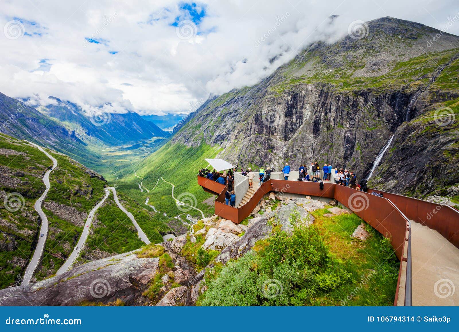 Trollstigen Trolls Path, Norway Editorial Stock Image - Image of ...
