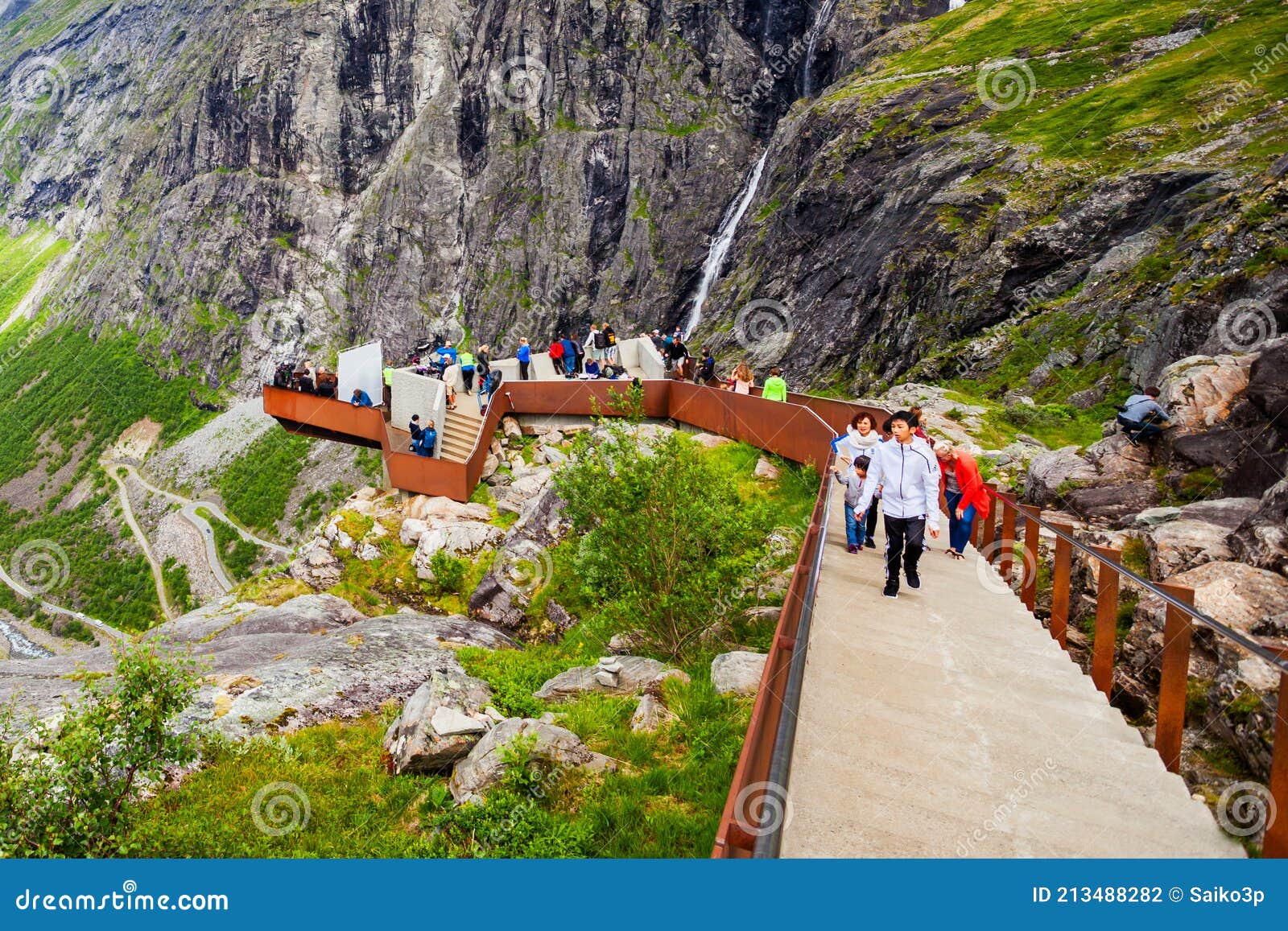 Trollstigen Trolls Path, Norway Editorial Photography - Image of scenic ...
