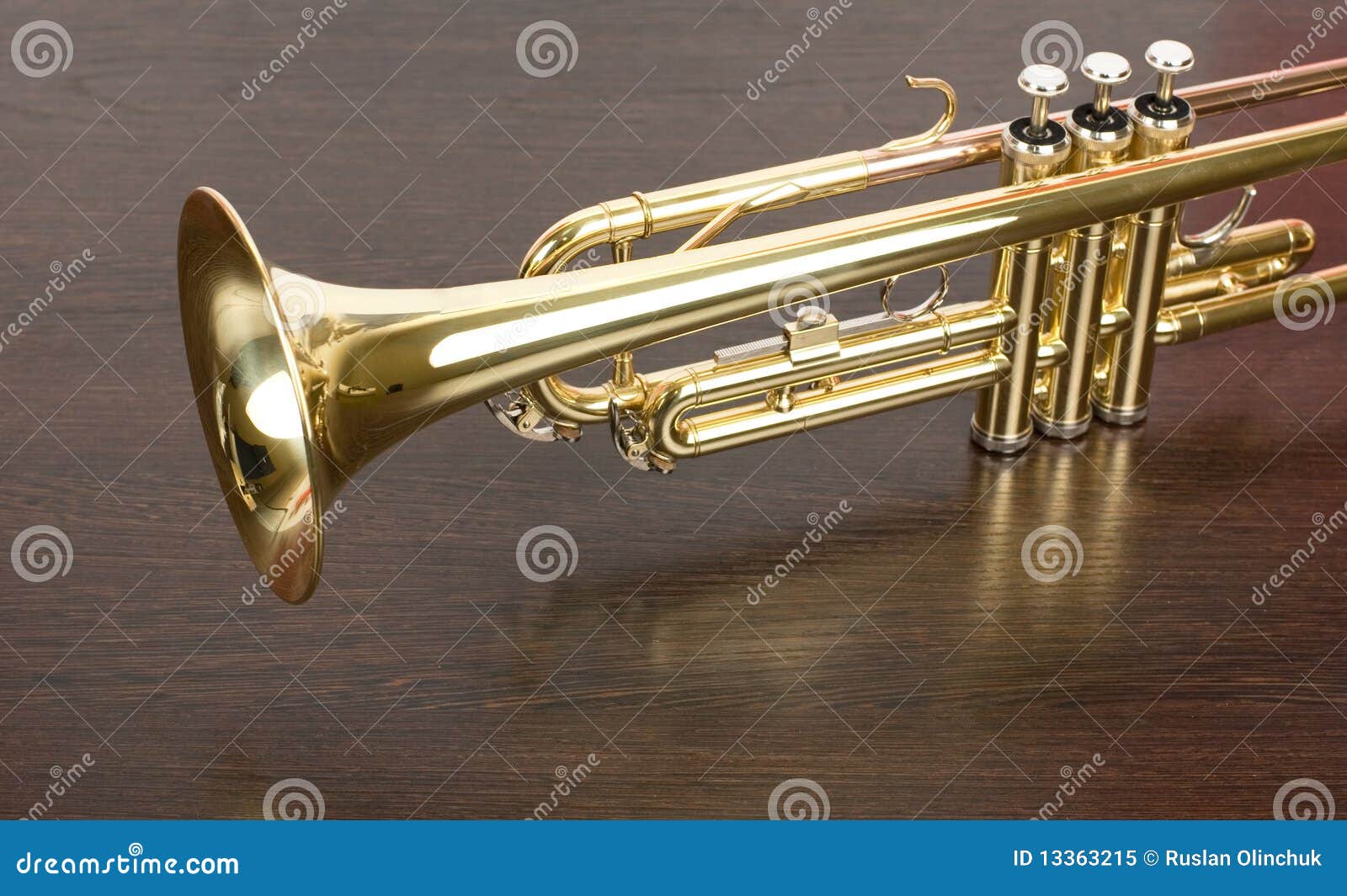 Tromba immagine stock. Immagine di musicale, musica, arte - 13363215