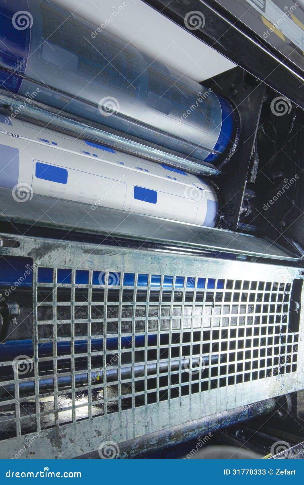 Trommel Op De Drukmachine Van Compensatieroto Stock Afbeelding - Image ...