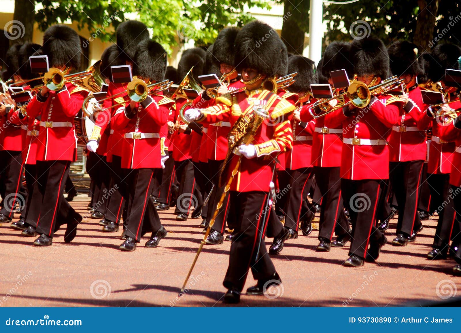 Trooping of the Colour London England Editorial Image - Image of ...