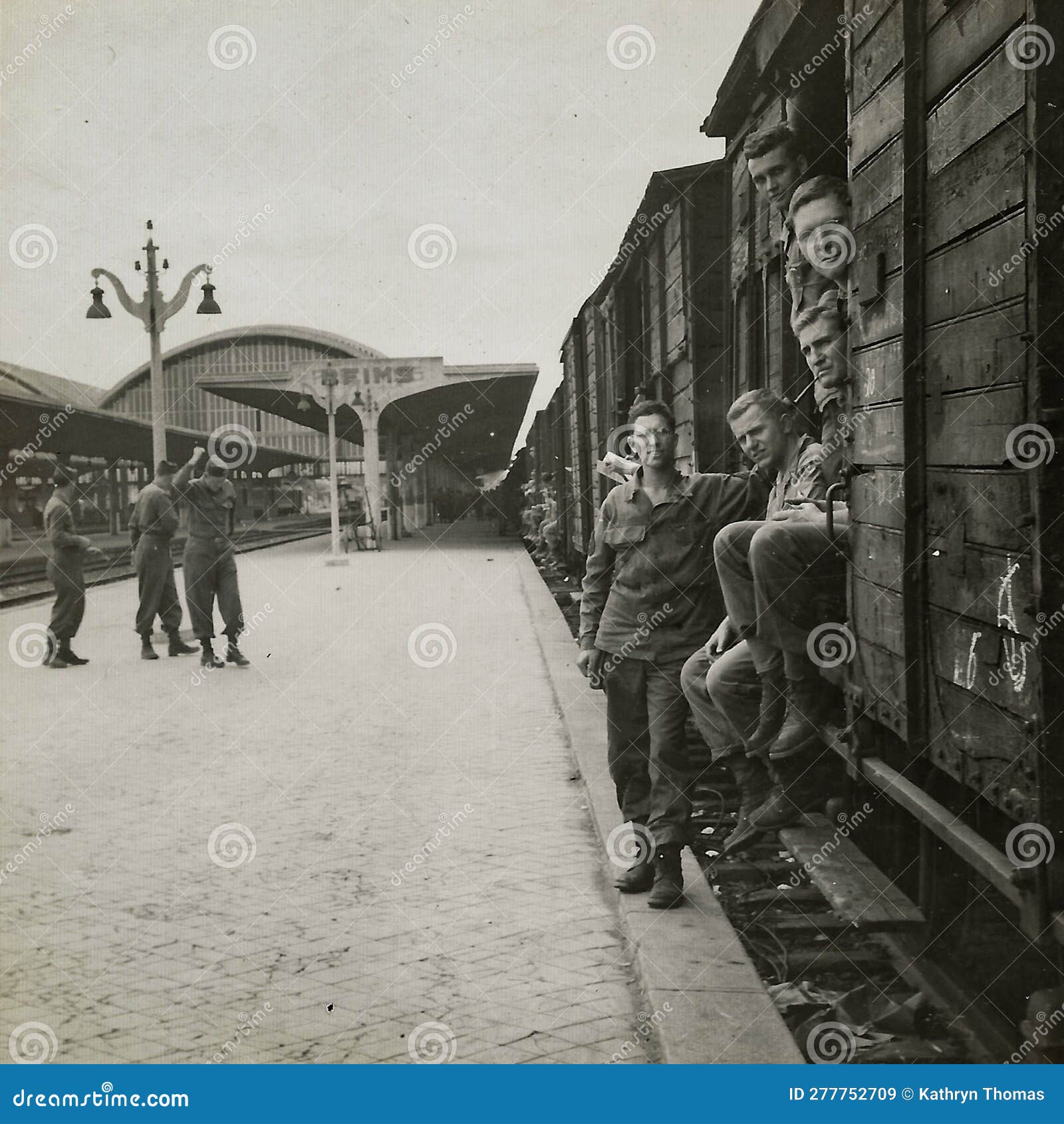 1944 troops on train editorial stock image. Image of army - 277752709