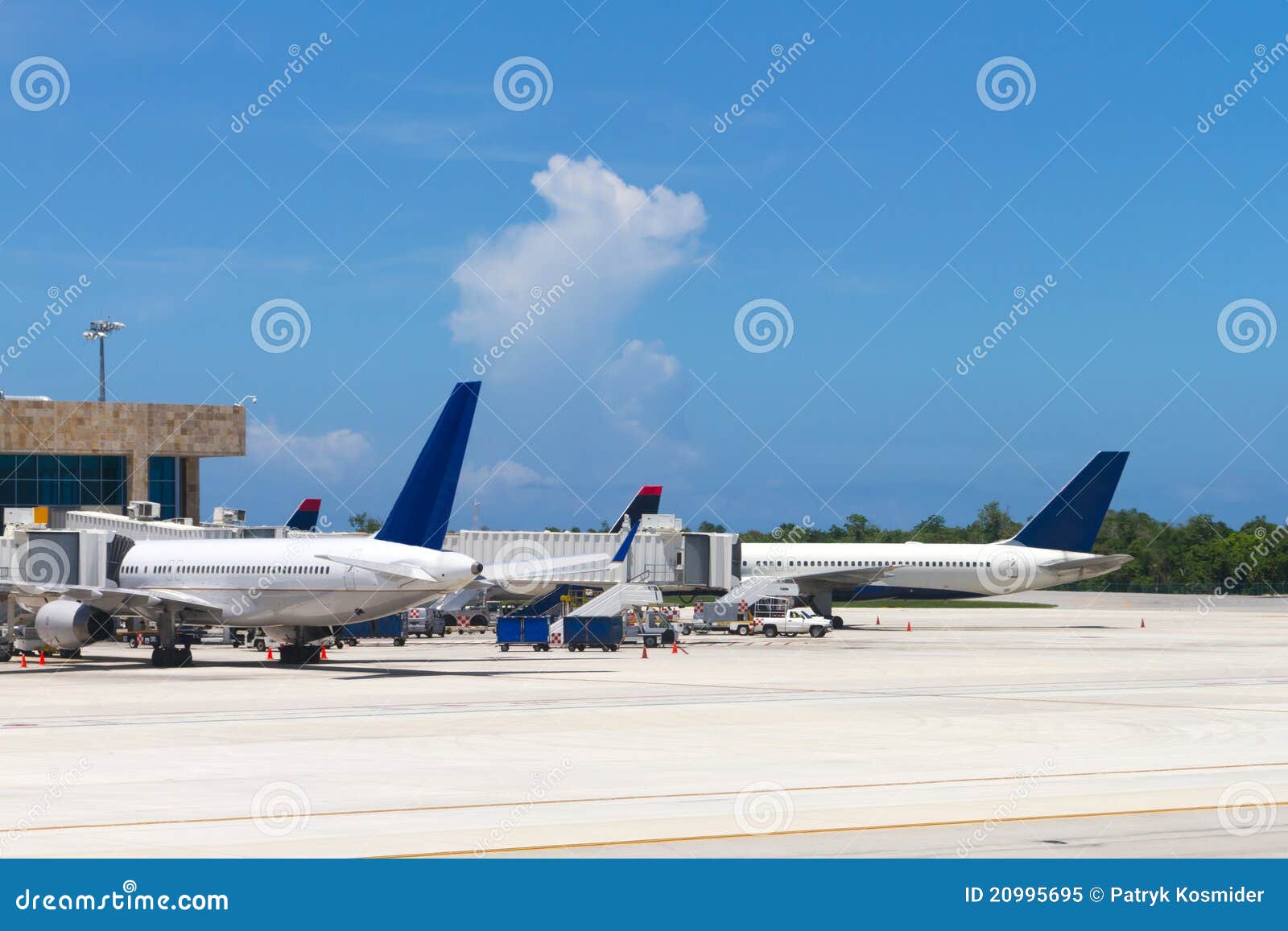 Tropical airport stock image. Image of road, airplane - 20995695