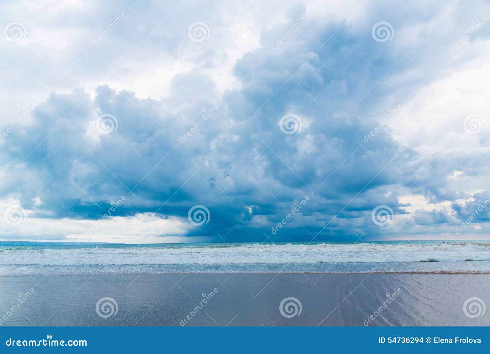 Tropical Beach and Beautiful Sea. Blue Sky with Clouds in the Ba Stock ...