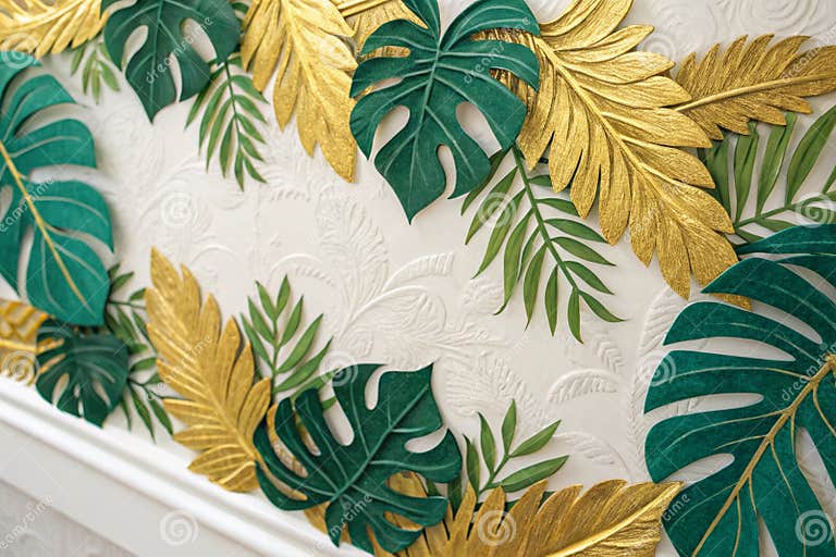 Tropical Golden and Emerald Leaves Seamless Pattern Border Frame Vector ...