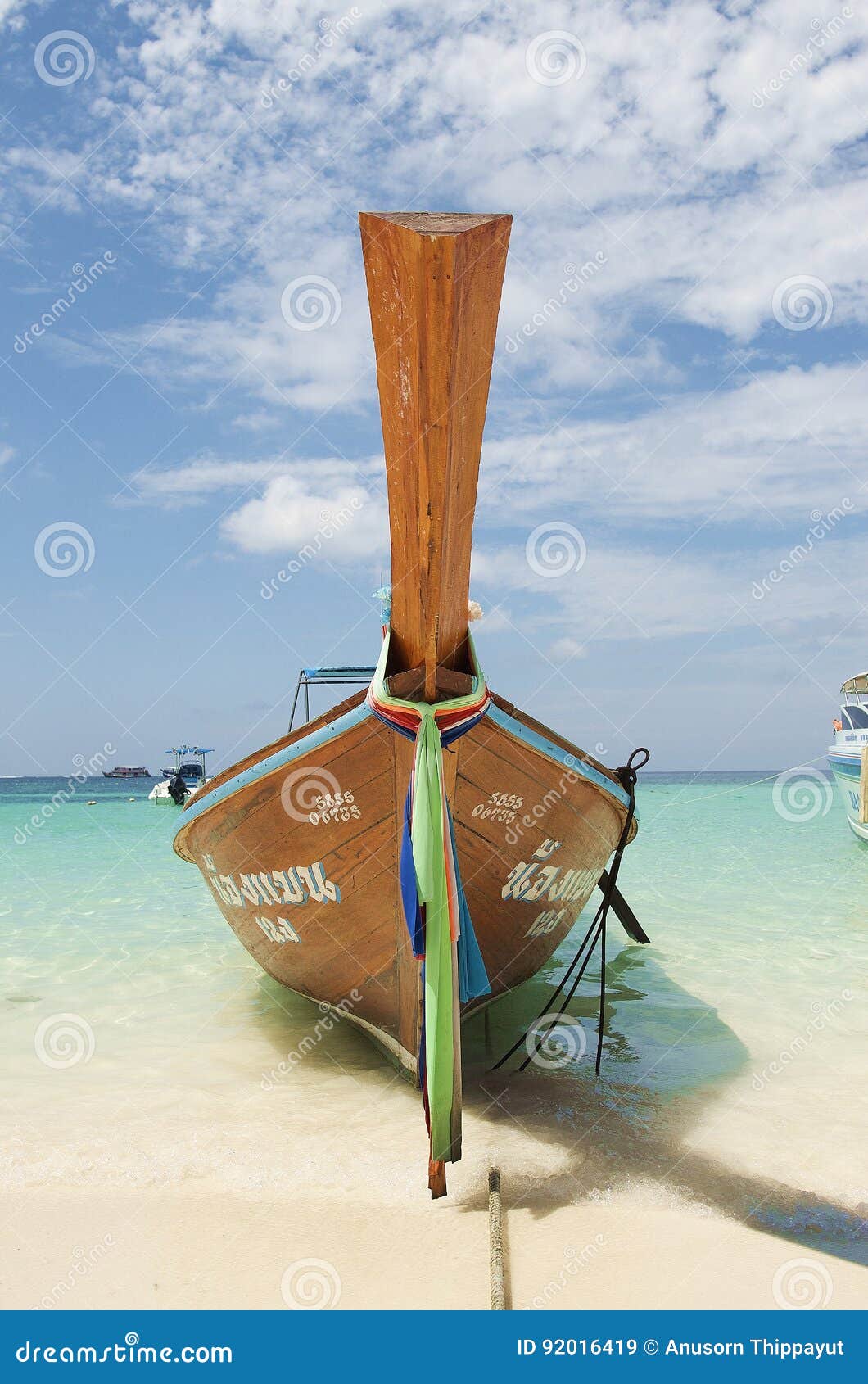Tropical Island Boat editorial stock image. Image of green - 92016419
