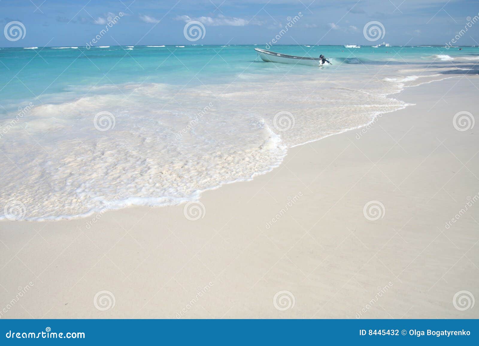 Tropical White Sand Beach and Ocean Background Stock Photo - Image of ...