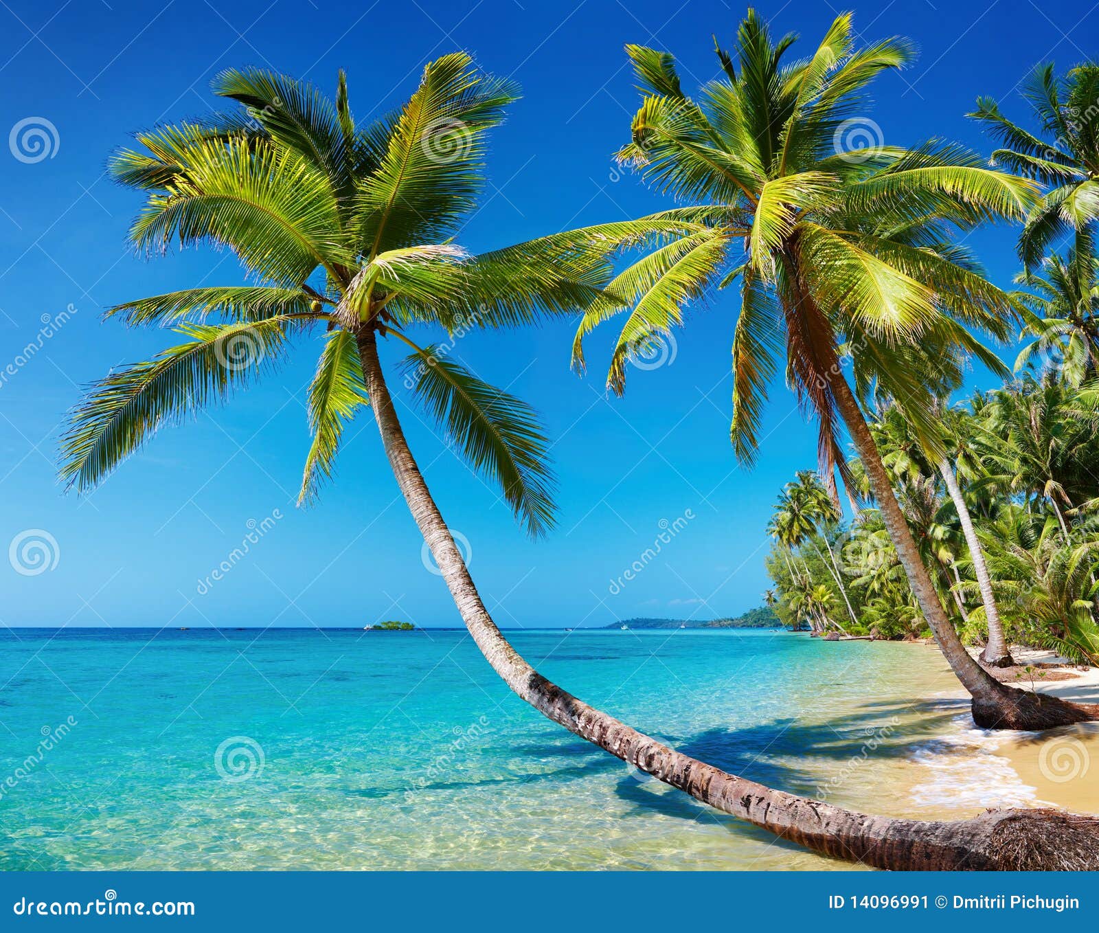 Tropisch strand, Thailand stock afbeelding. Image of landschap - 14096991