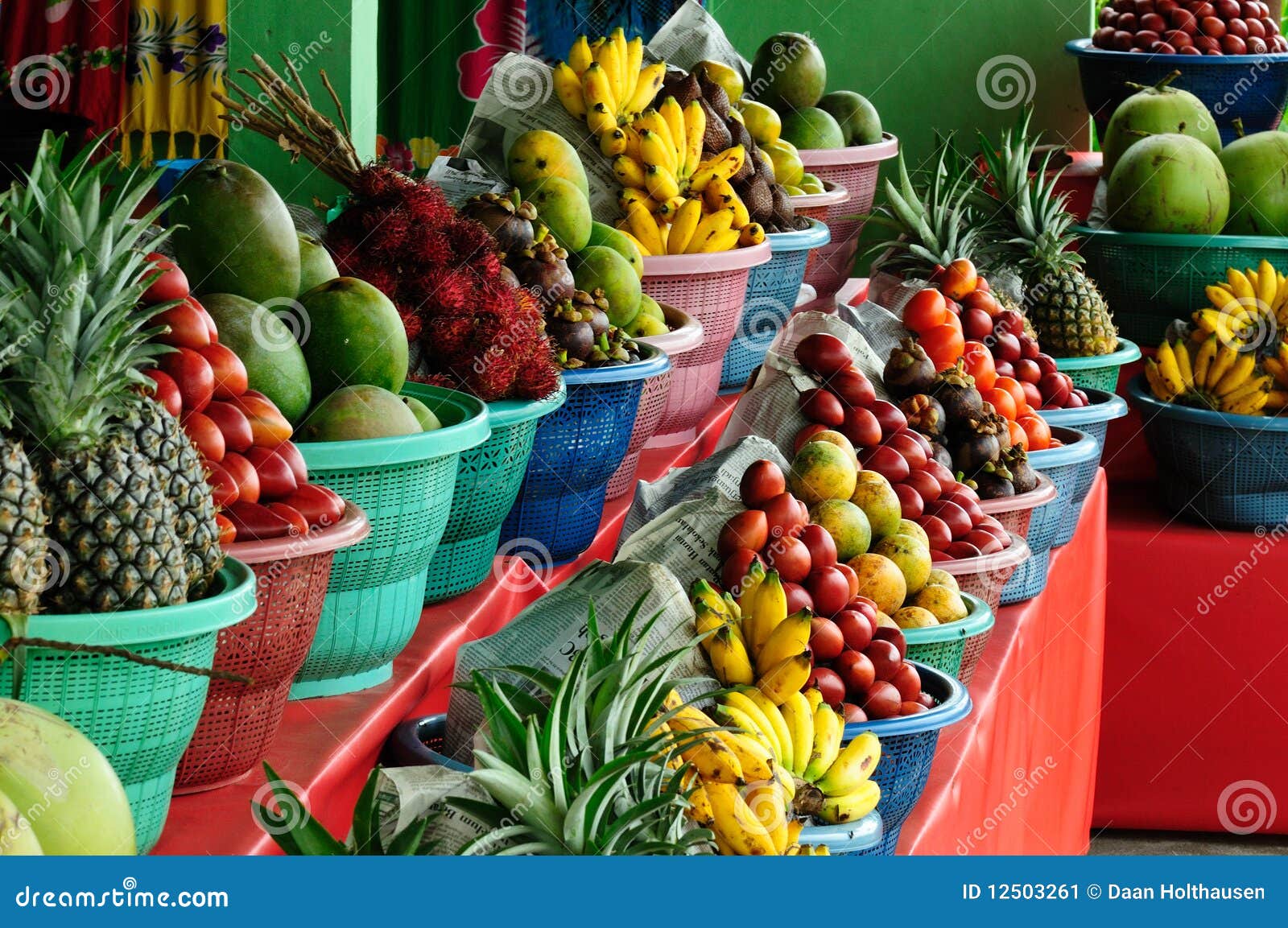 Tropisk frukt fotografering för bildbyråer. Bild av nytt - 12503261