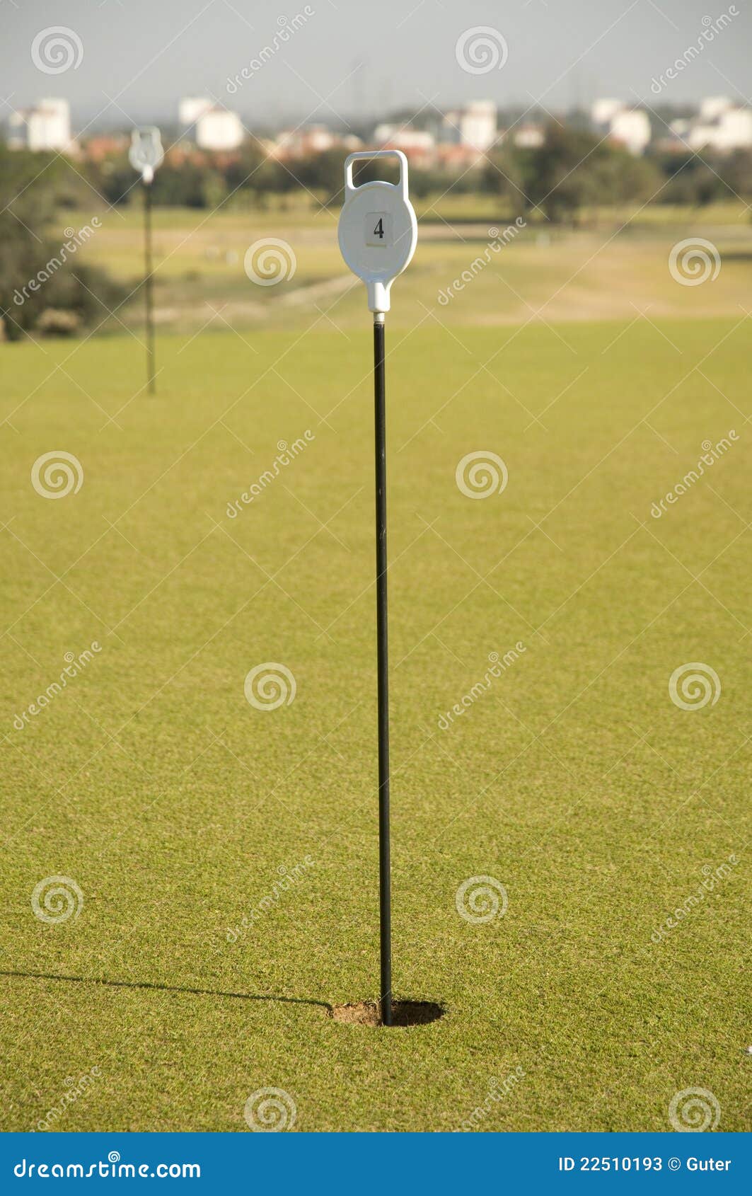 Trou de golf image stock. Image of piqûre, zone, golf - 22510193