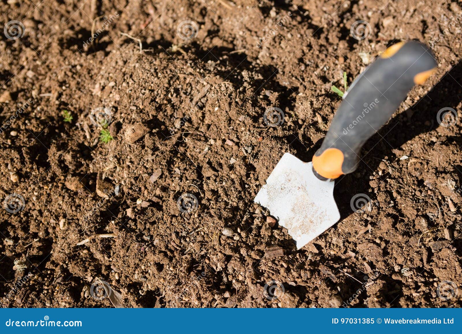 Trowel in soil stock image. Image of recreation, leisure - 97031385