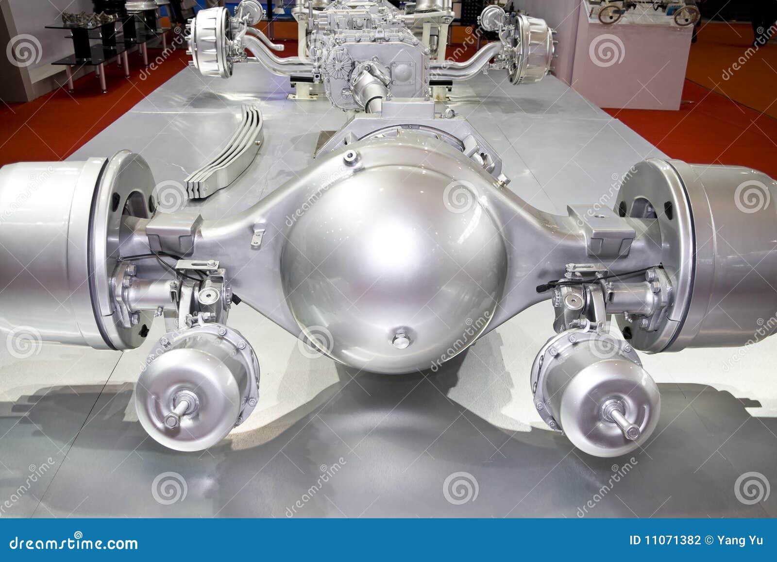 Truck Differential stock photo. Image of shaft, rear - 11071382