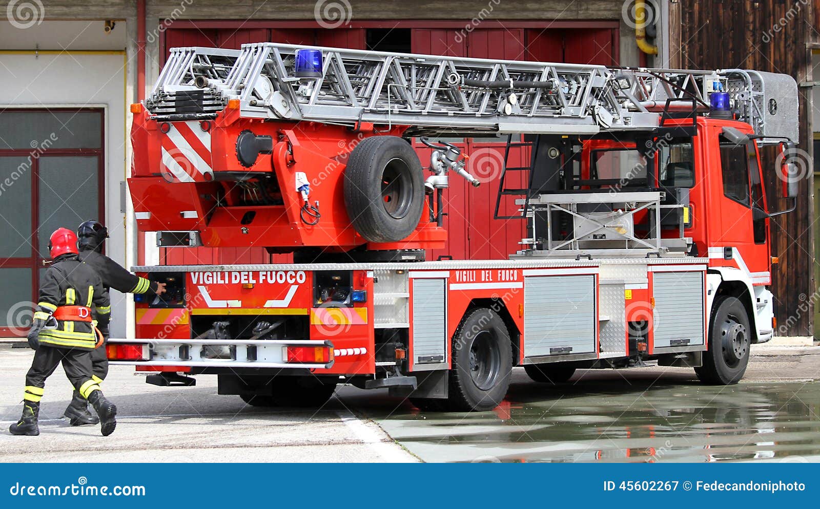 Truck of Italian Firefighters during Exercise in Fire Station Editorial ...
