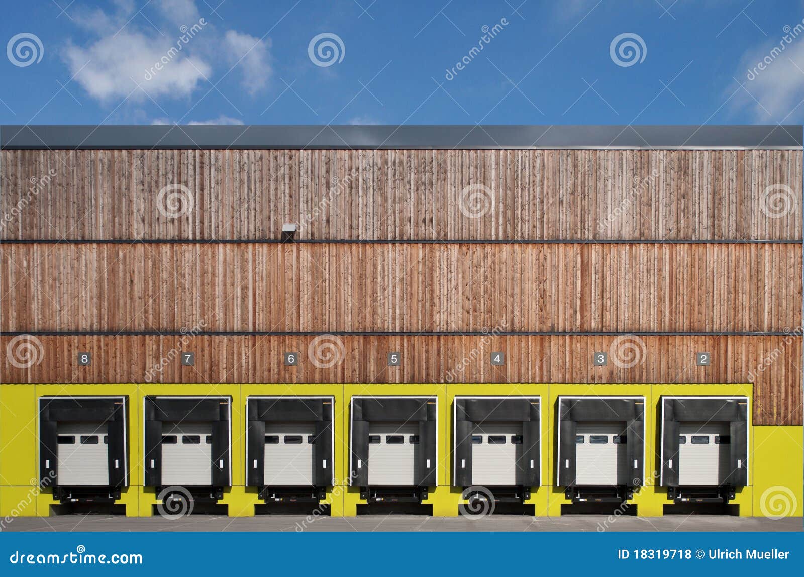 Truck loading station stock photo. Image of ramp, facade - 18319718