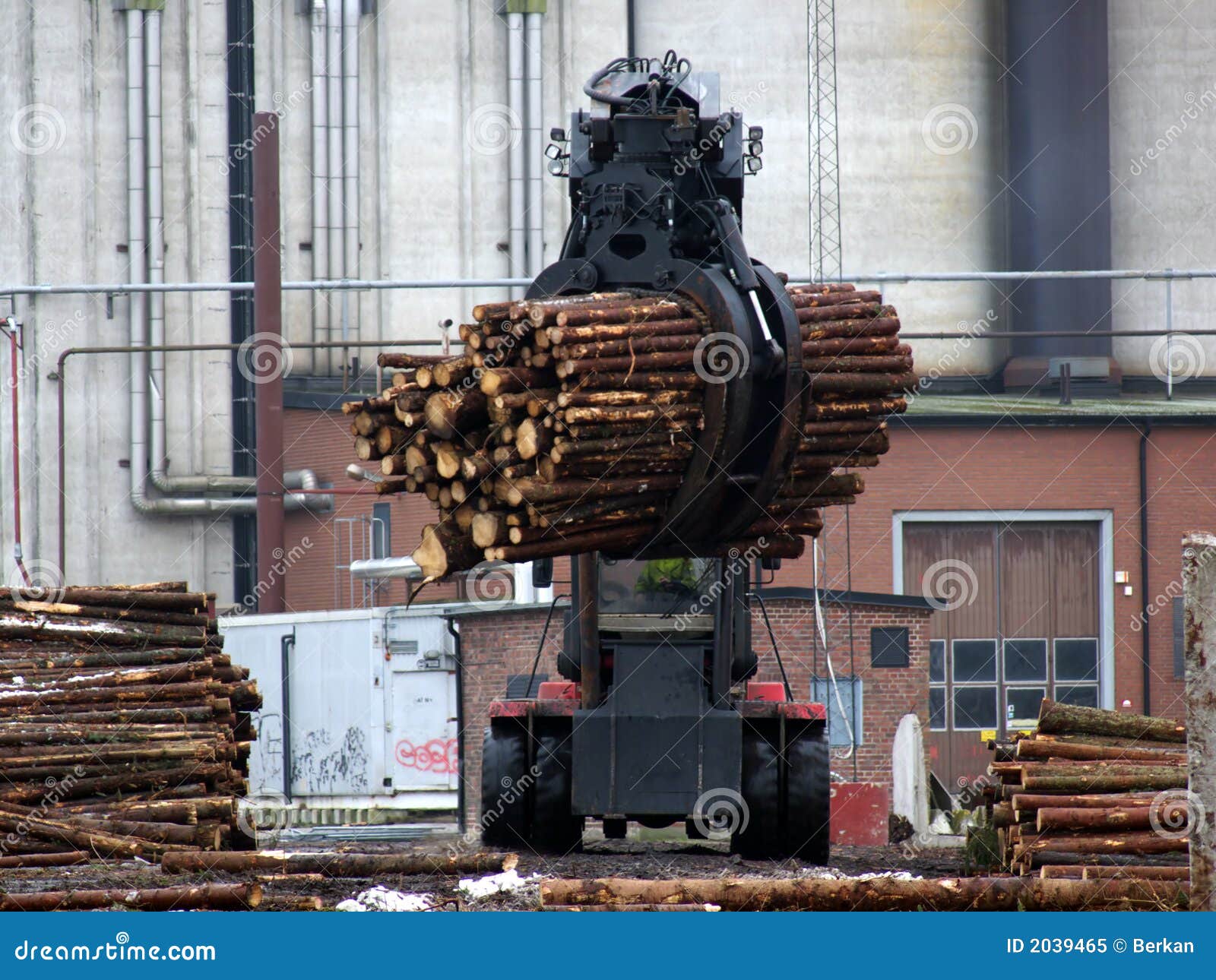Truck Loading Timber stock image. Image of dispatch, economy - 2039465